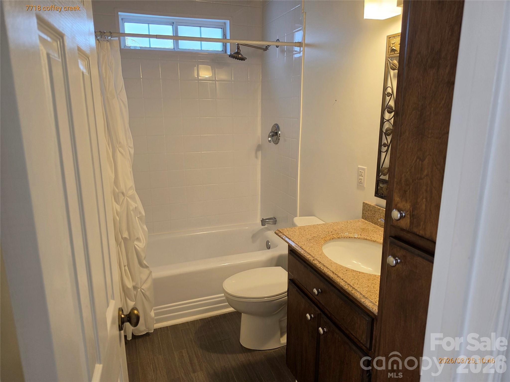 Photo 5 of 7718 Coffey Creek Drive, Charlotte, NC