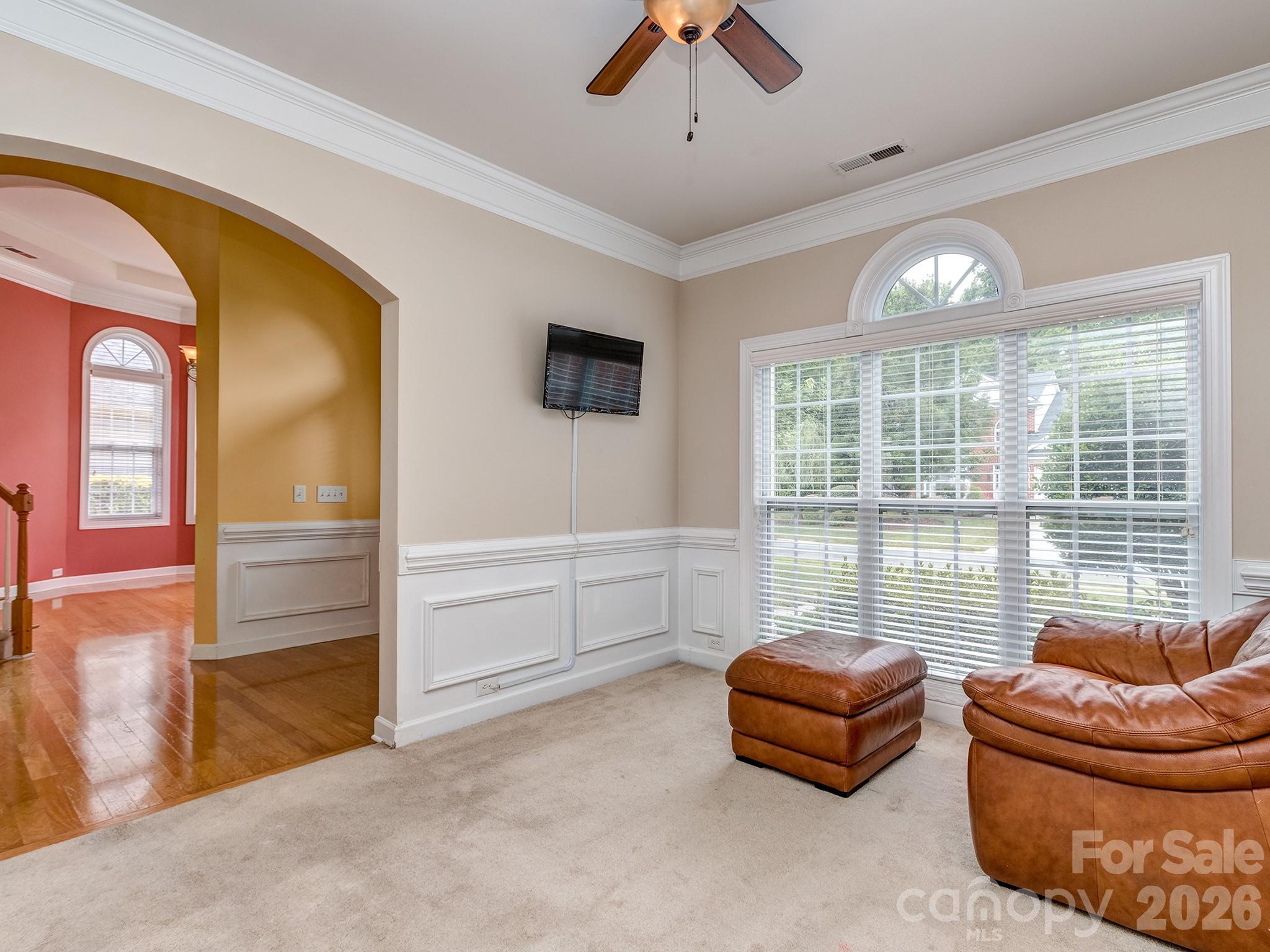 Home for sale at 4027 Riseley Lane, Charlotte, NC — photo 9 of 39