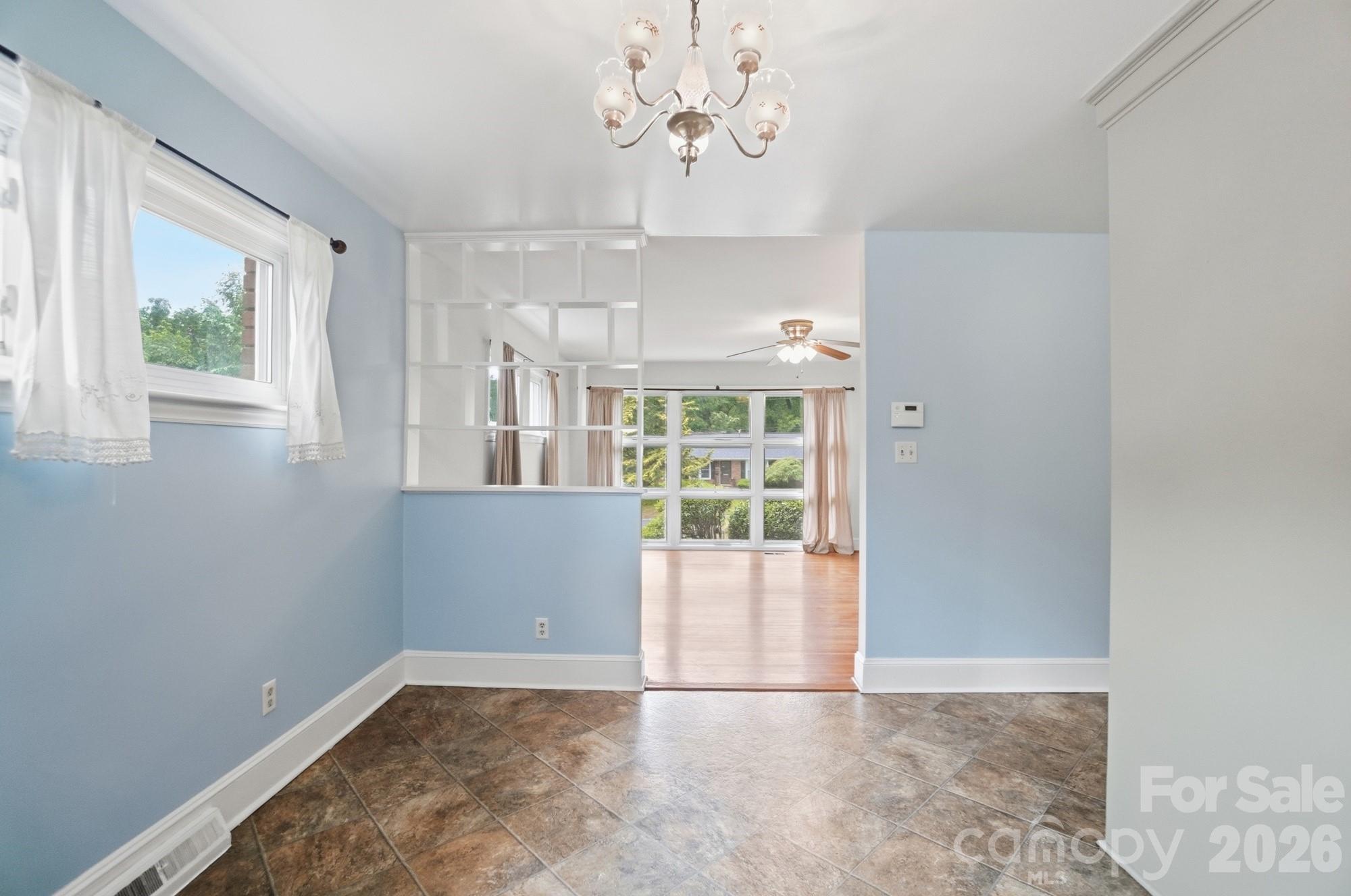 6239 Netherwood Drive, Charlotte, NC - photo 16 of 45