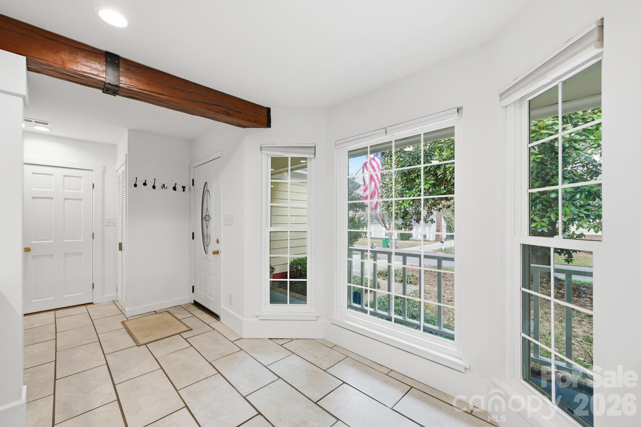 Photo 7 of 2717 Olde Whitehall Road, Charlotte, NC
