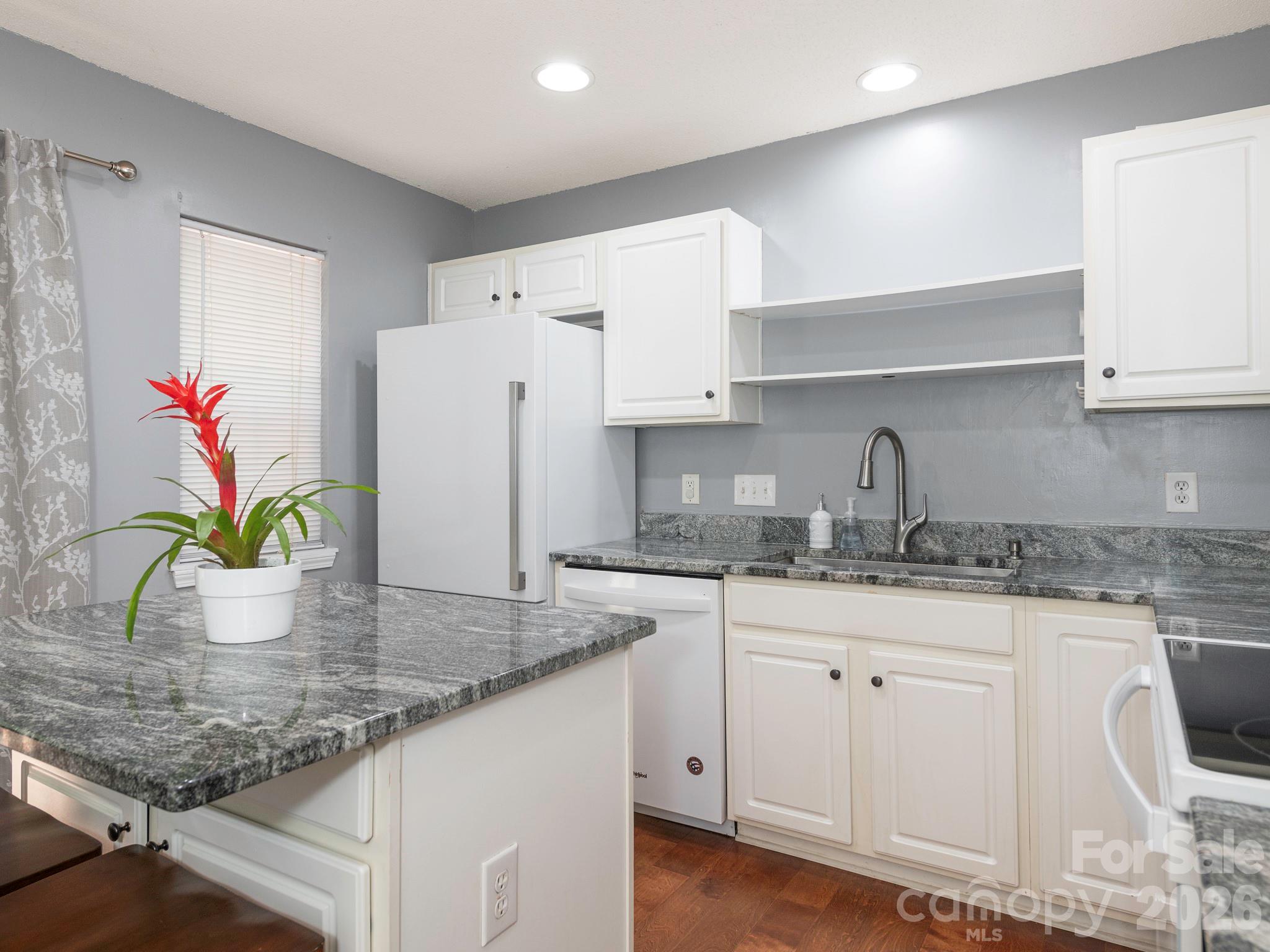 1554 Maypine Commons Way, Rock Hill, SC - photo 22 of 49