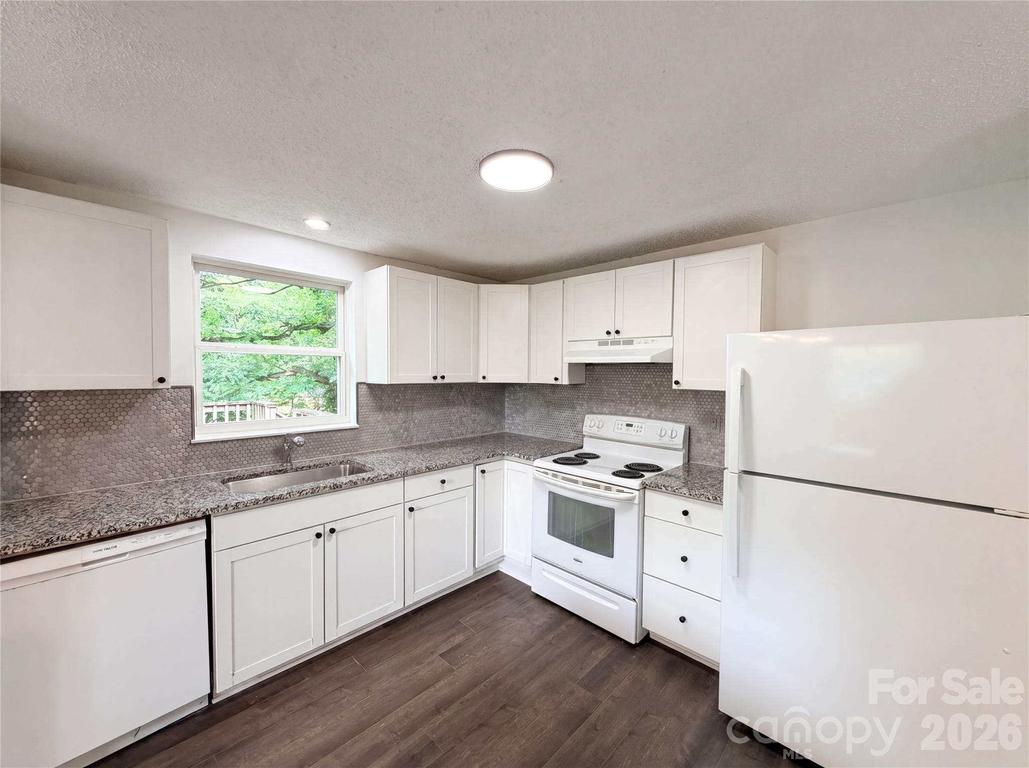 Photo 15 of 8435 Othello Place, Charlotte, NC