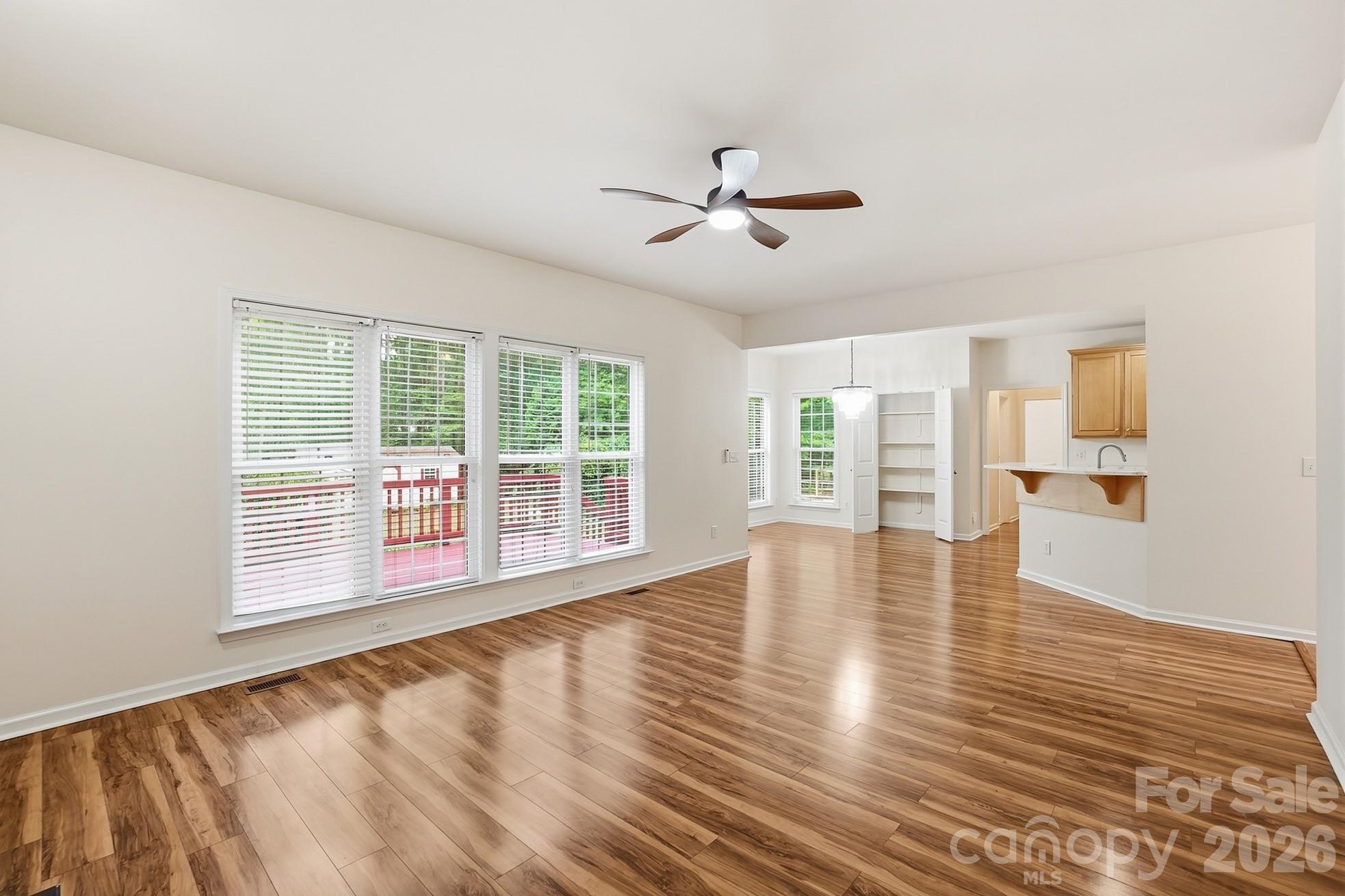 Photo 11 of 2940 Shady Reach Lane, Charlotte, NC