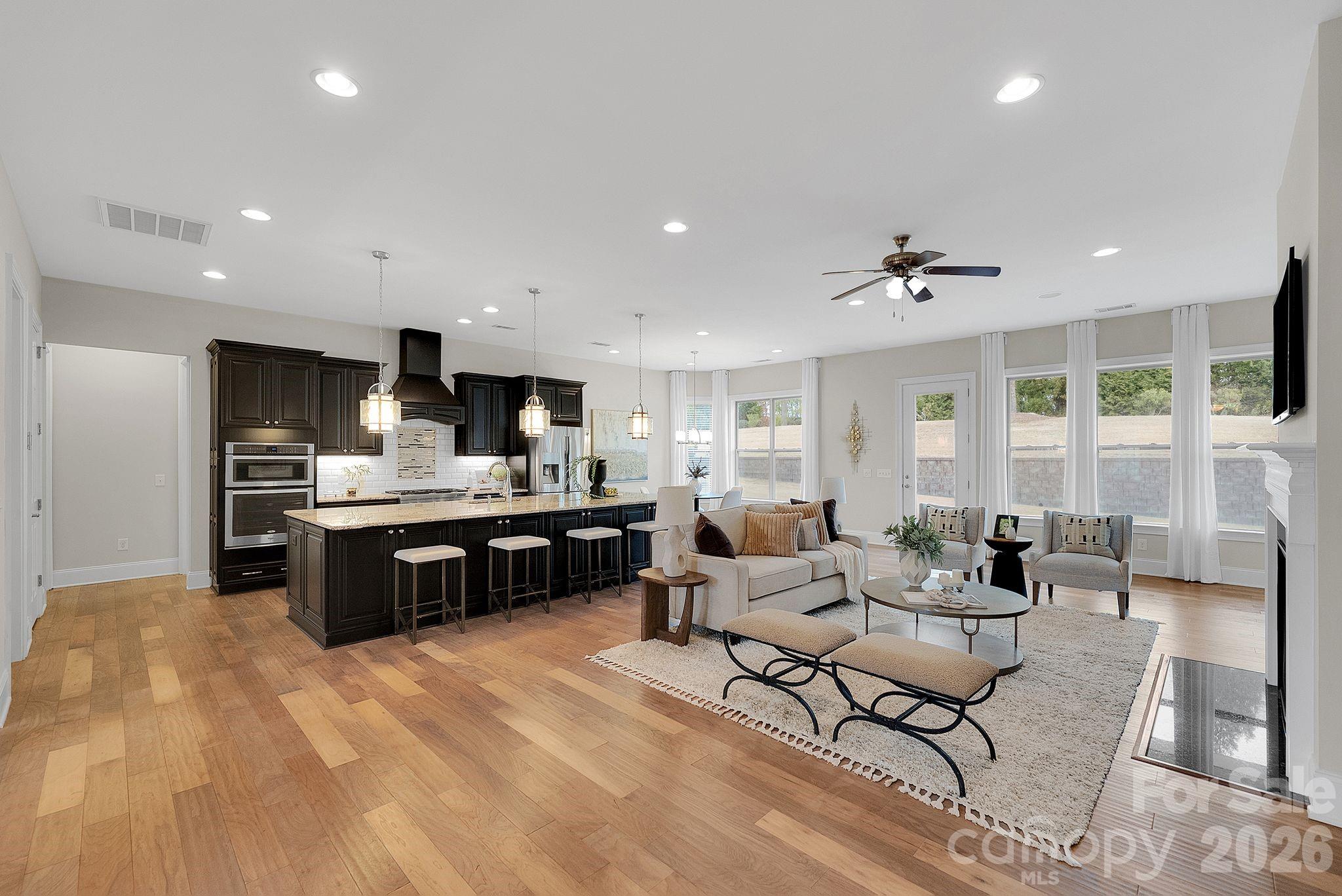 Photo 6 of 14920 High Bluff Court, Charlotte, NC