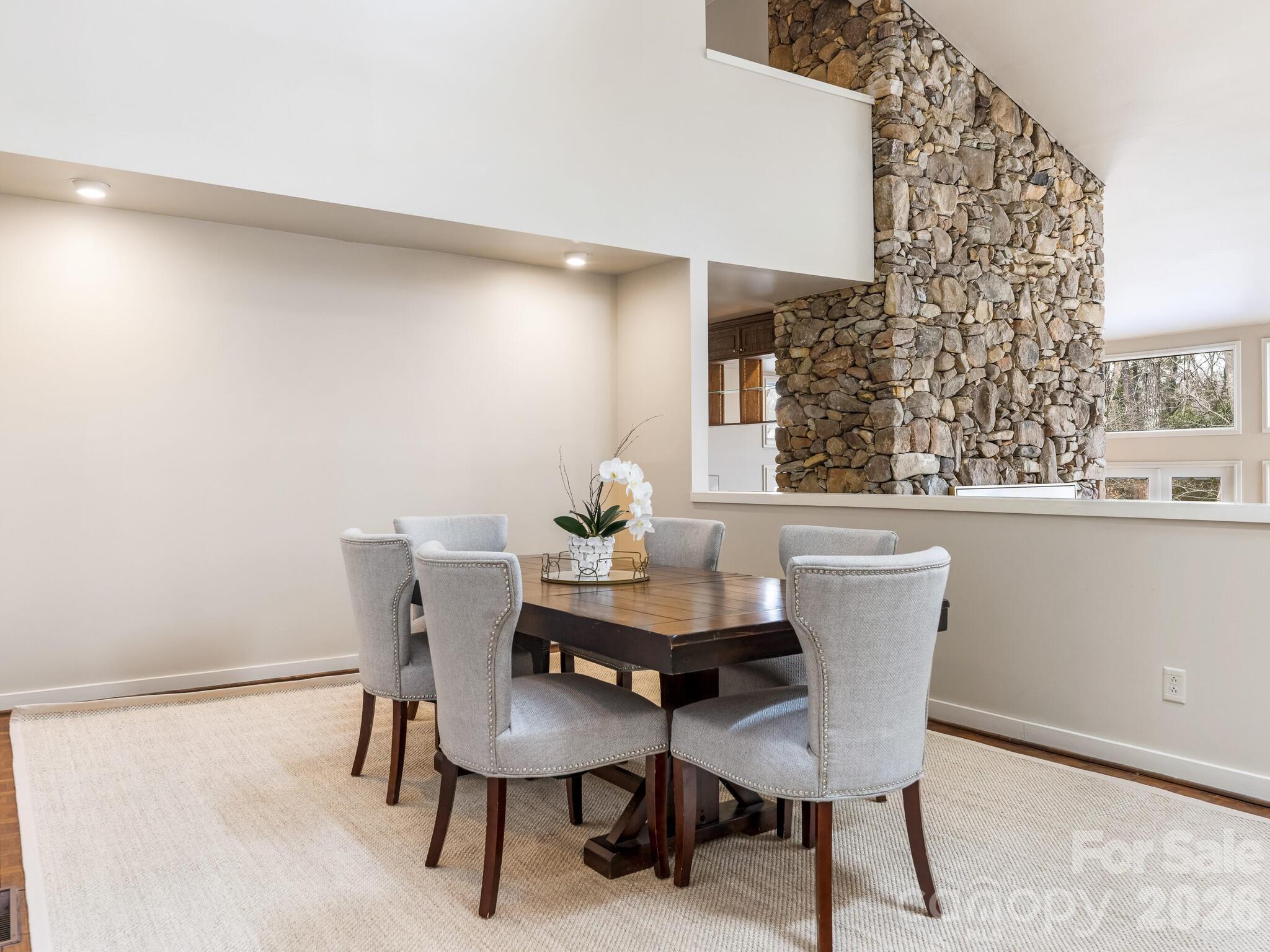 Photo 15 of 5101 Gorham Drive, Charlotte, NC