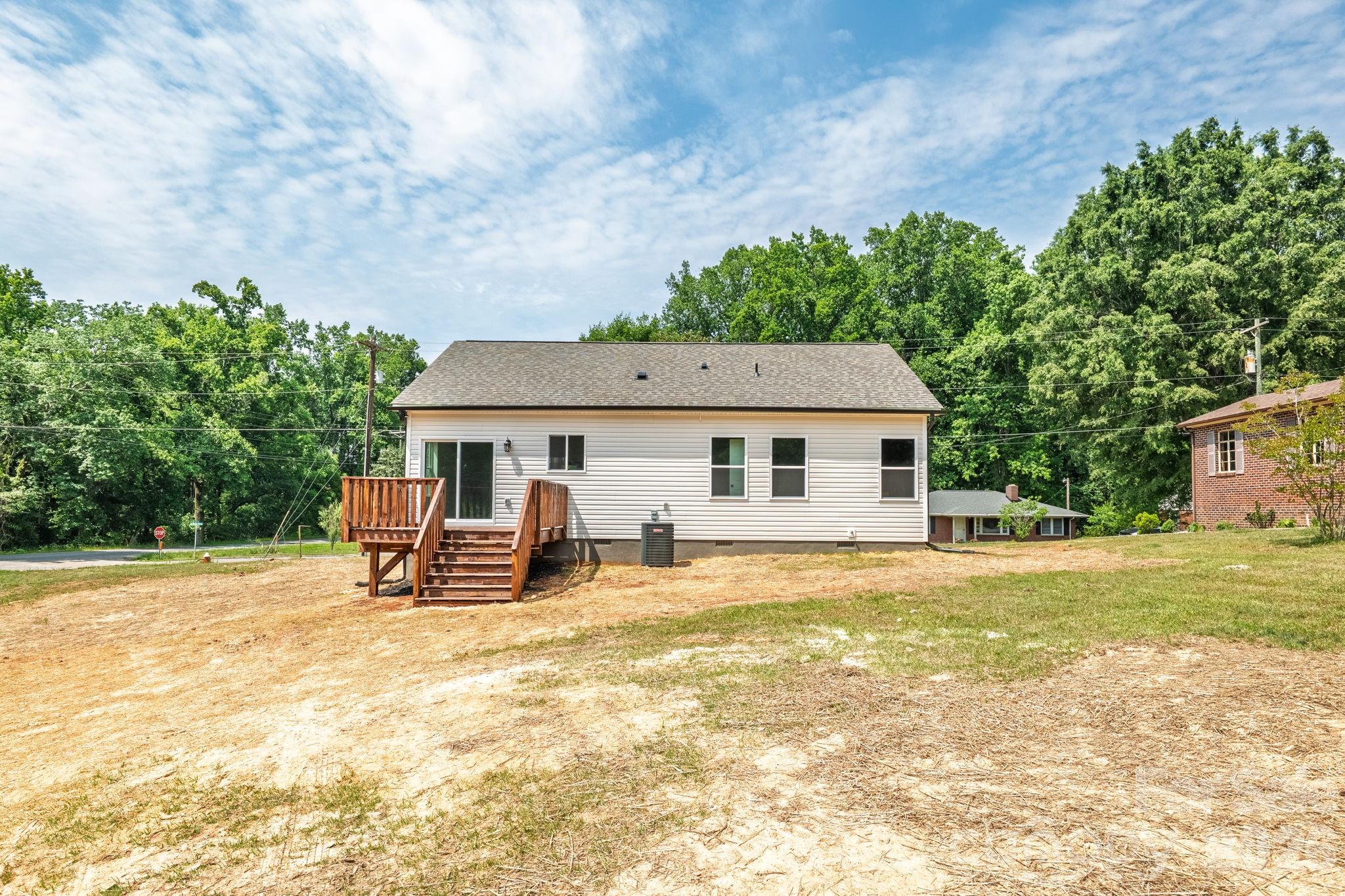 402 Pine Grove Avenue, Cherryville, NC - photo 34 of 37