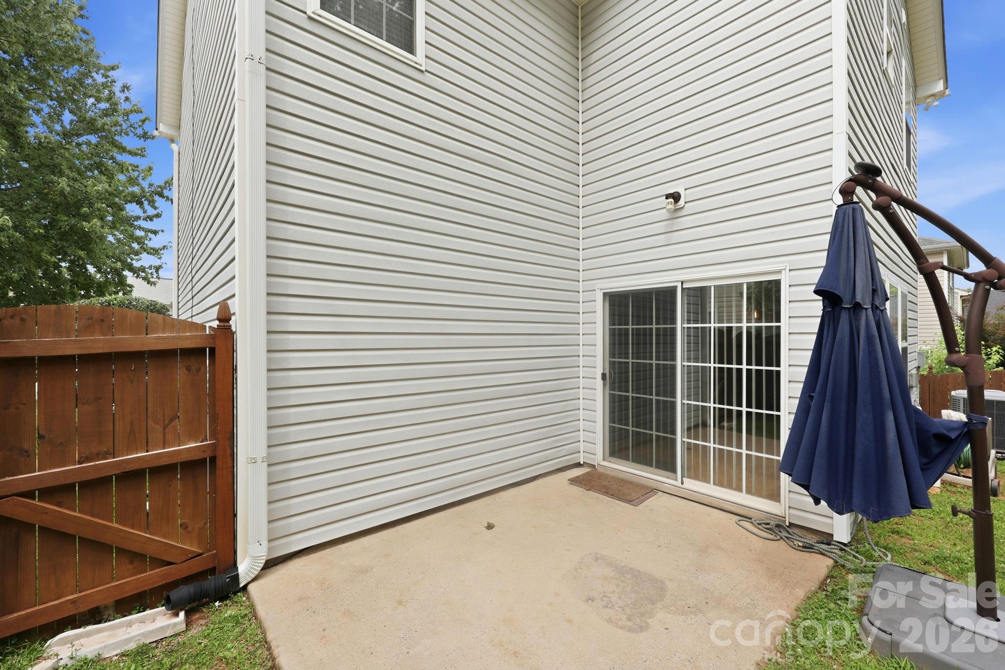 Photo 4 of 6207 Blue Ash Lane, Charlotte, NC