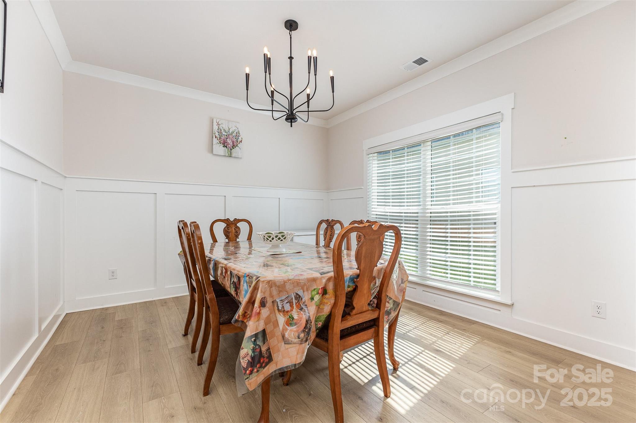 Photo 5 of 7725 Shalom Drive, Charlotte, NC