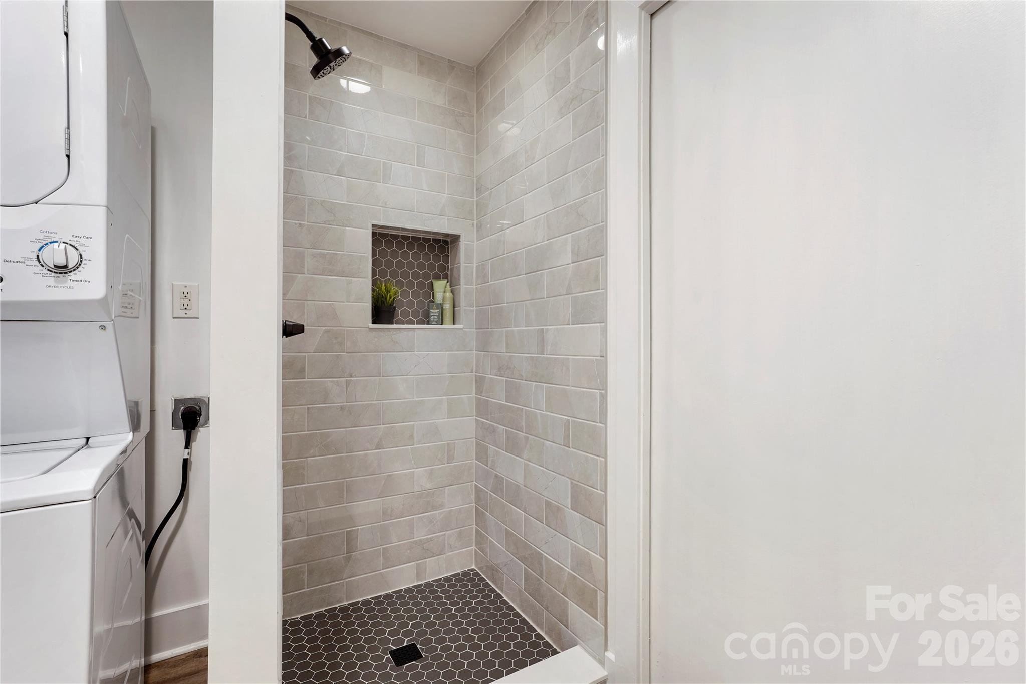 Photo 19 of 1611 Central Avenue406, Charlotte, NC