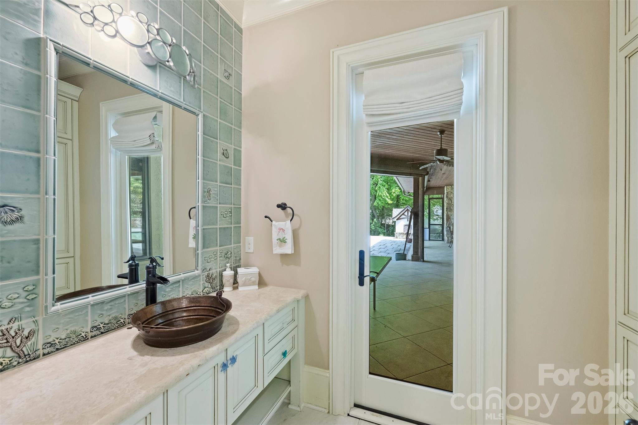 Photo 18 of 4901 Carmel Park Drive, Charlotte, NC