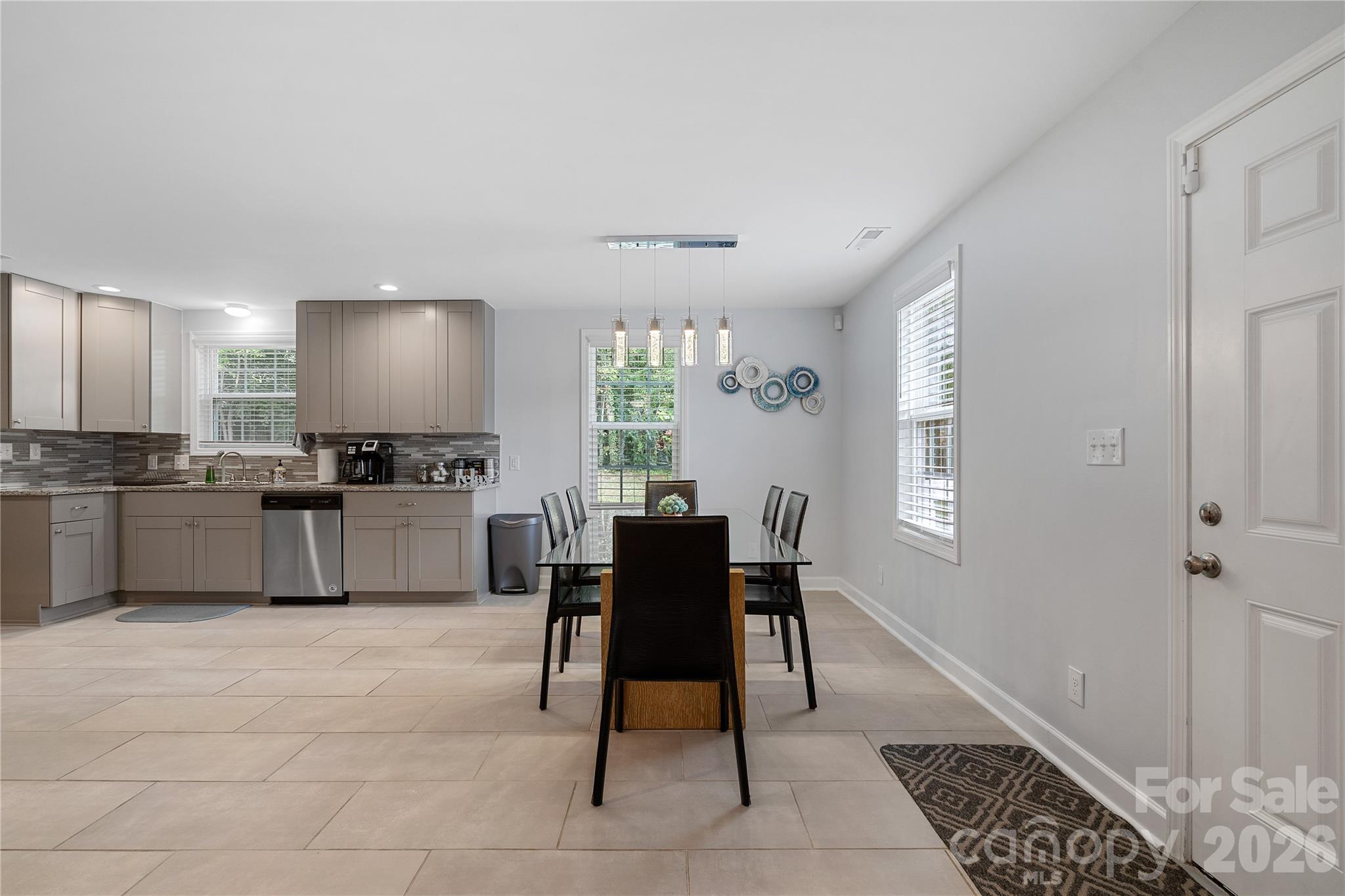 Photo 8 of 2510 Sherrill Street, Charlotte, NC