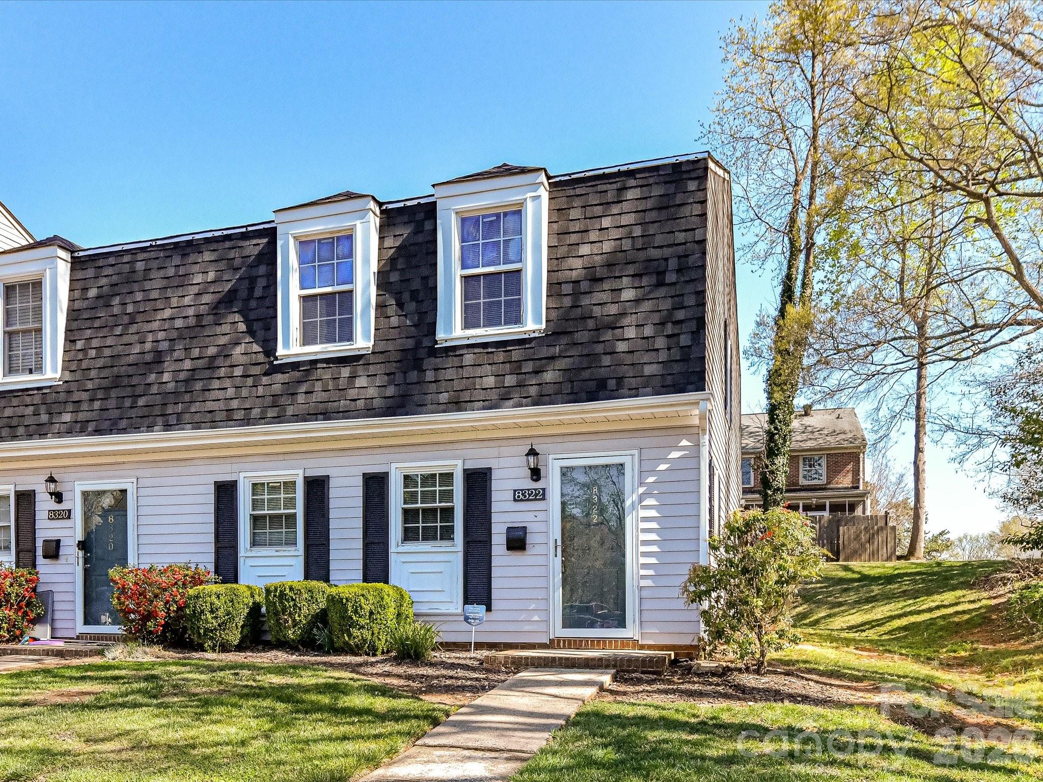 Home for sale at 8322 Knights Bridge Road, Charlotte, NC — photo 1 of 37