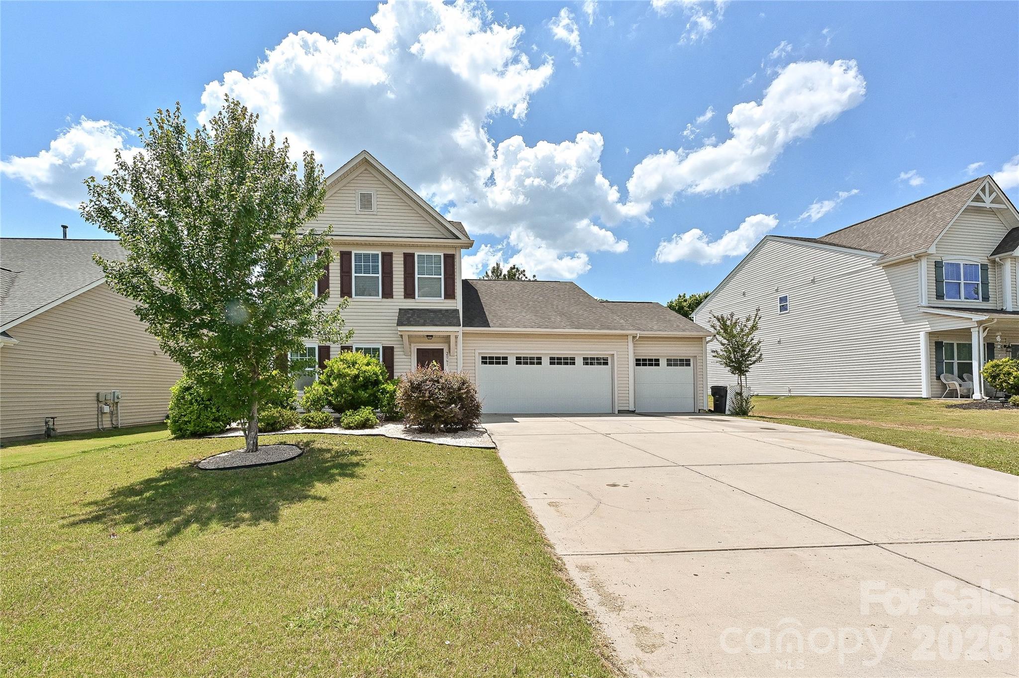 2061 Argentum Avenue98, Fort Mill, SC - photo 3 of 32