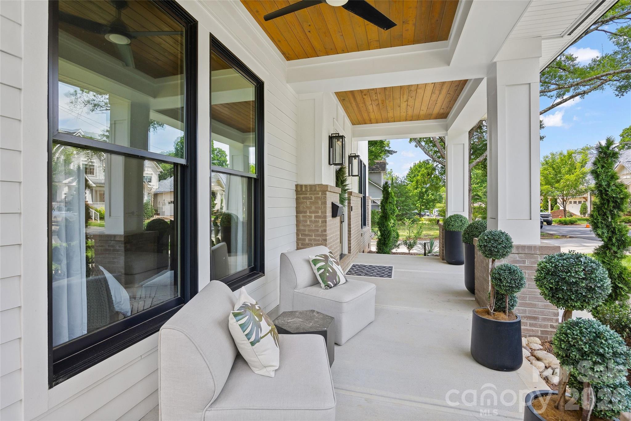 Photo 5 of 433 Atherton Street, Charlotte, NC