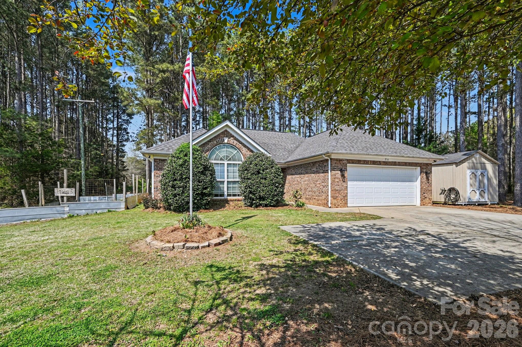 Photo 2 of 216 Henson Lane, McConnells, SC