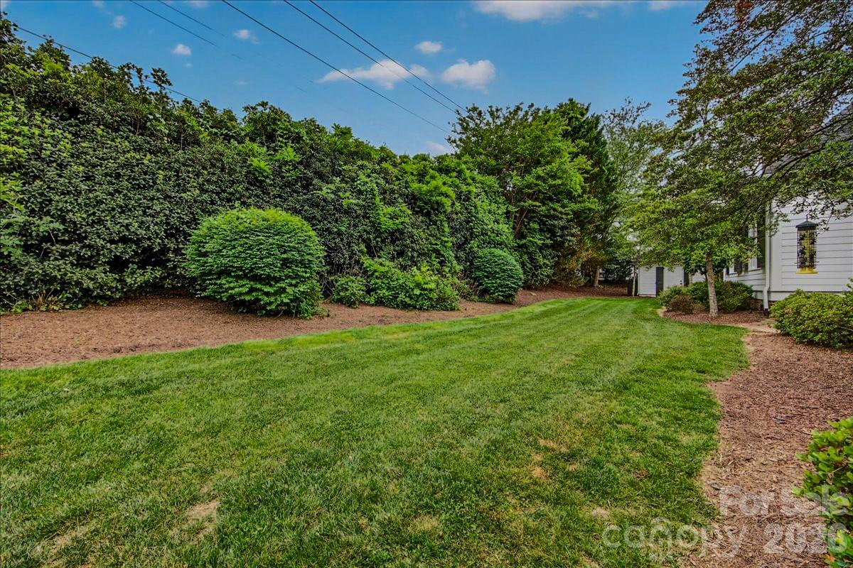 2135 Sharon Avenue, Charlotte, NC - photo 40 of 44