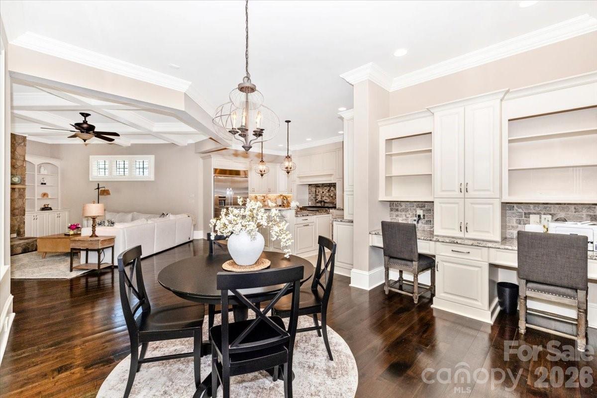 8100 Skye Lochs Drive, Waxhaw, NC - photo 7 of 42