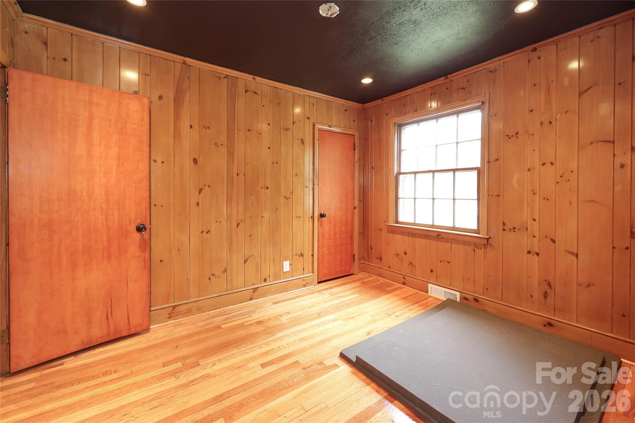 1456 Briar Creek Road, Charlotte, NC - photo 19 of 39