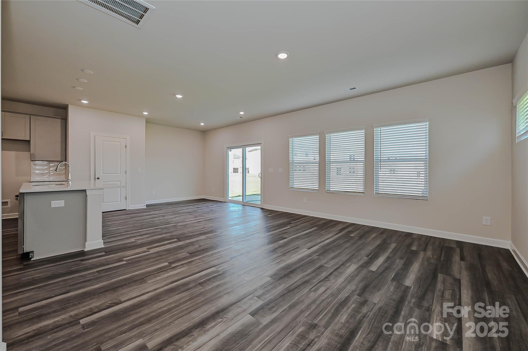 1433 Wildflower Street, Newton, NC - photo 3 of 18