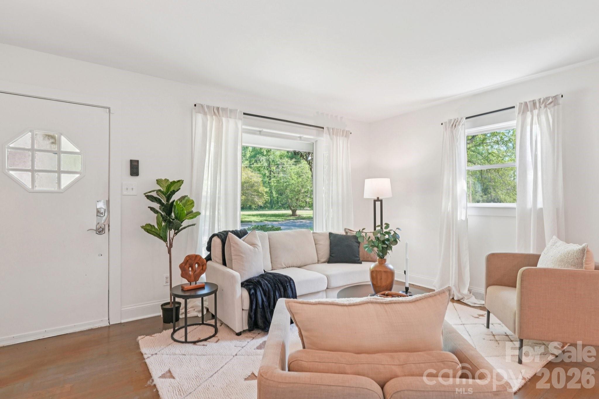 3000 Dunlavin Way, Charlotte, NC - photo 3 of 36