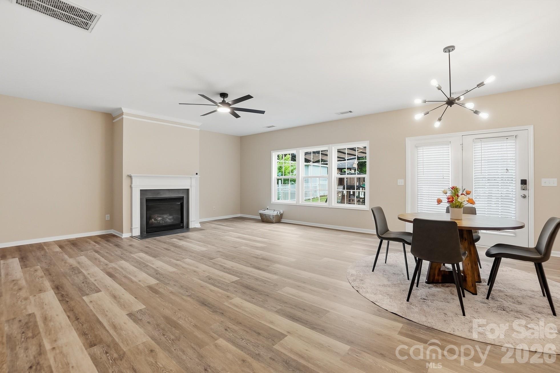 9013 Gailes Drive, Charlotte, NC - photo 12 of 42