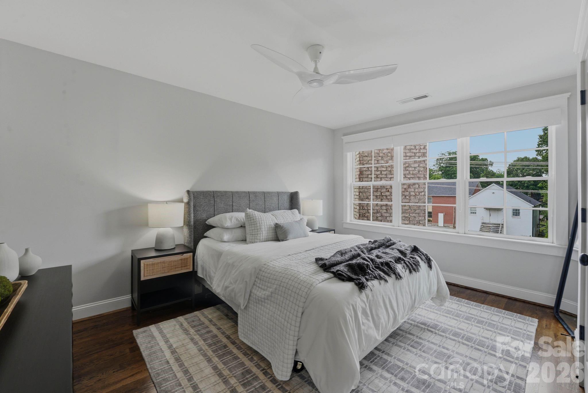 Photo 34 of 812 Ideal Way, Charlotte, NC