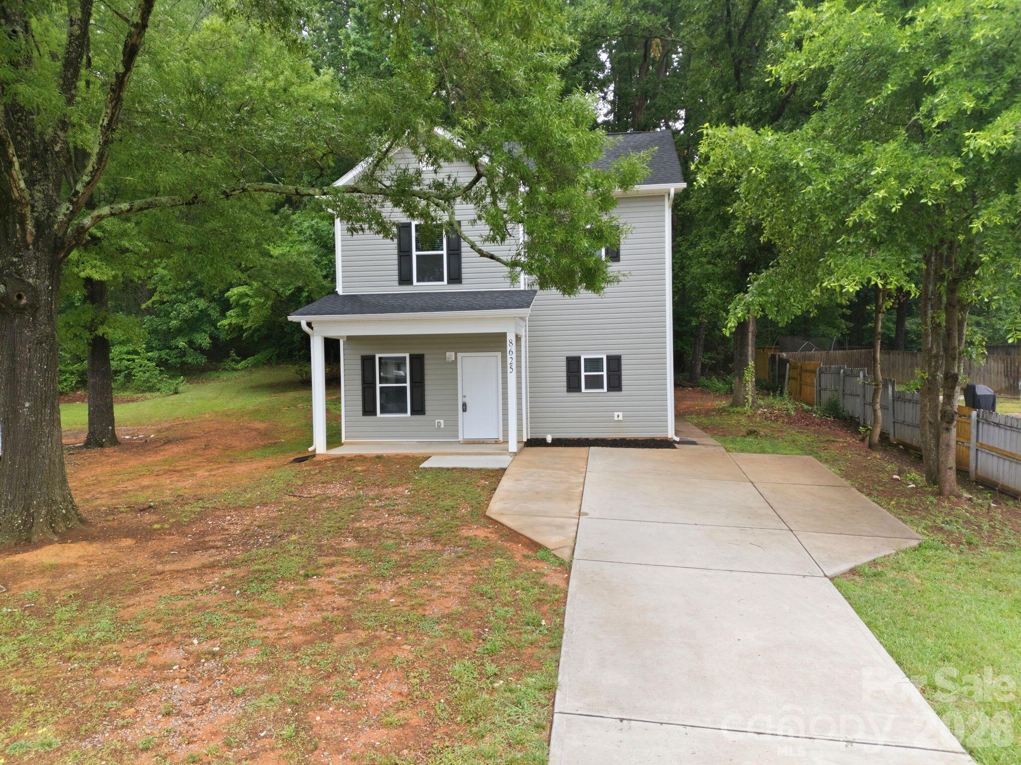Photo 4 of 8625 Terra Cotta Drive, Charlotte, NC