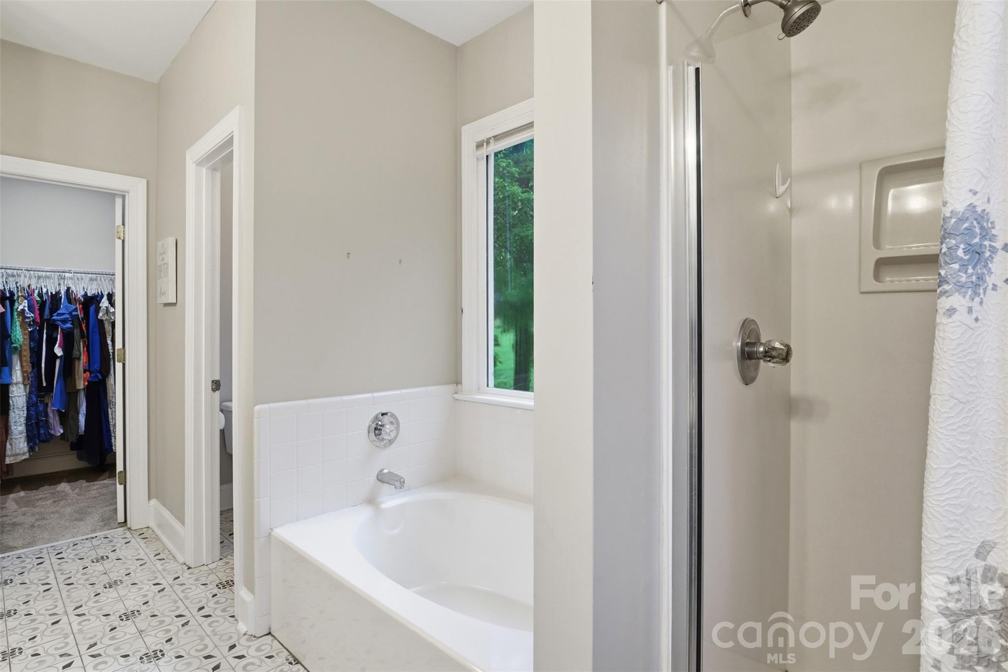 Photo 17 of 816 Celbridge Court, Charlotte, NC