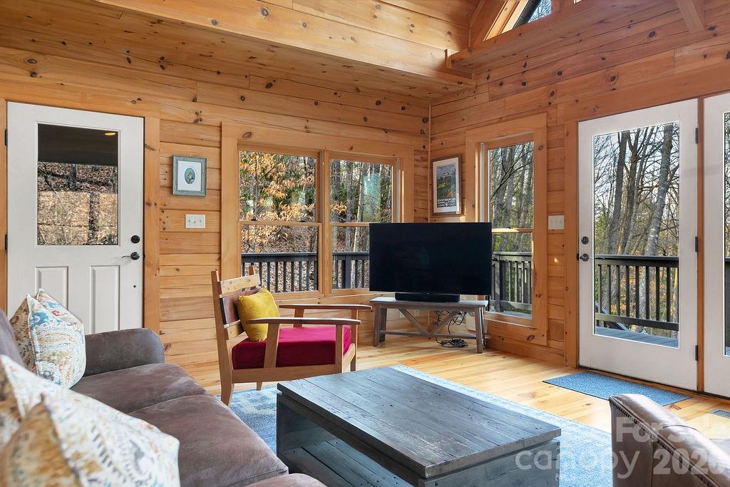 130 Greenfield Circle, Brevard, NC - photo 6 of 49