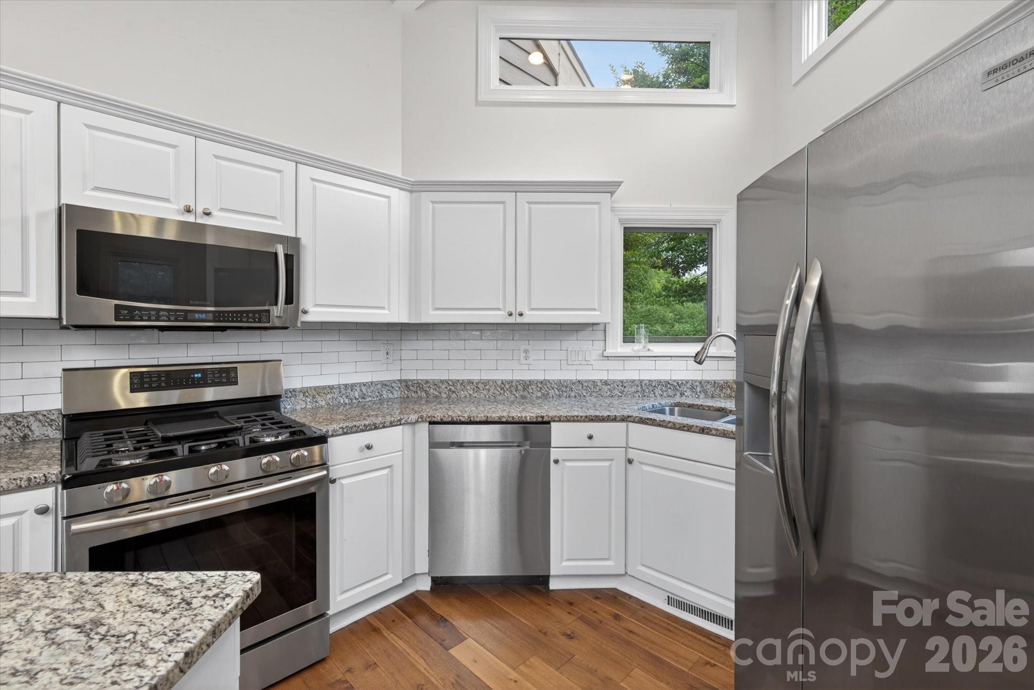 Photo 5 of 14527 Waterside Drive, Charlotte, NC