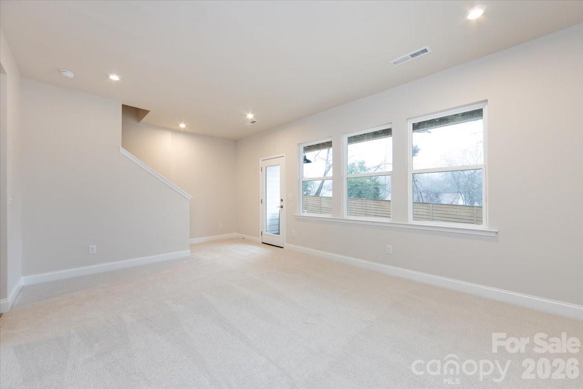 Photo 6 of 8030 Cedarsmith Court, Charlotte, NC