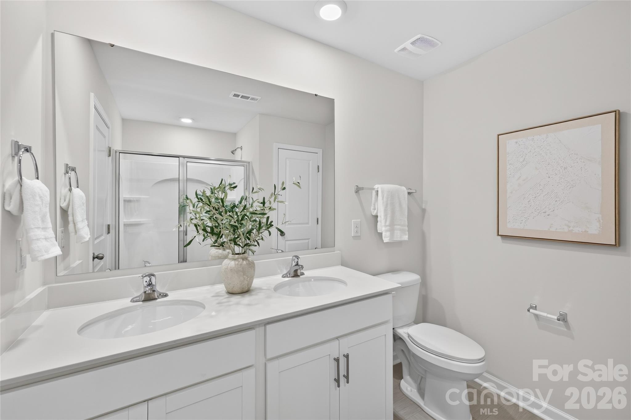 Photo 14 of 2023 Navarro Road, Charlotte, NC