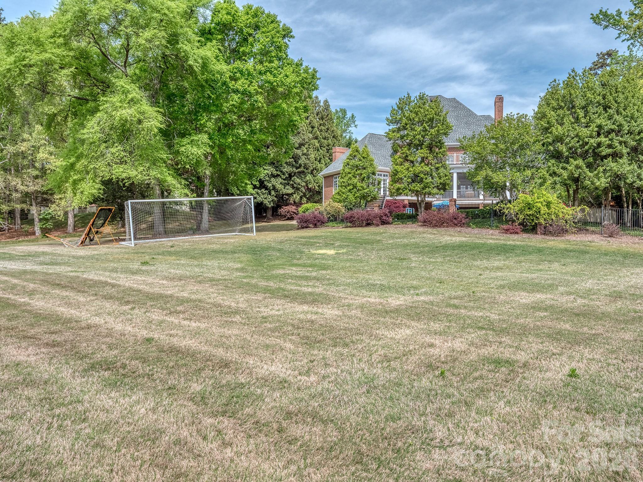 6528 Chipstead Lane, Charlotte, NC - photo 25 of 49