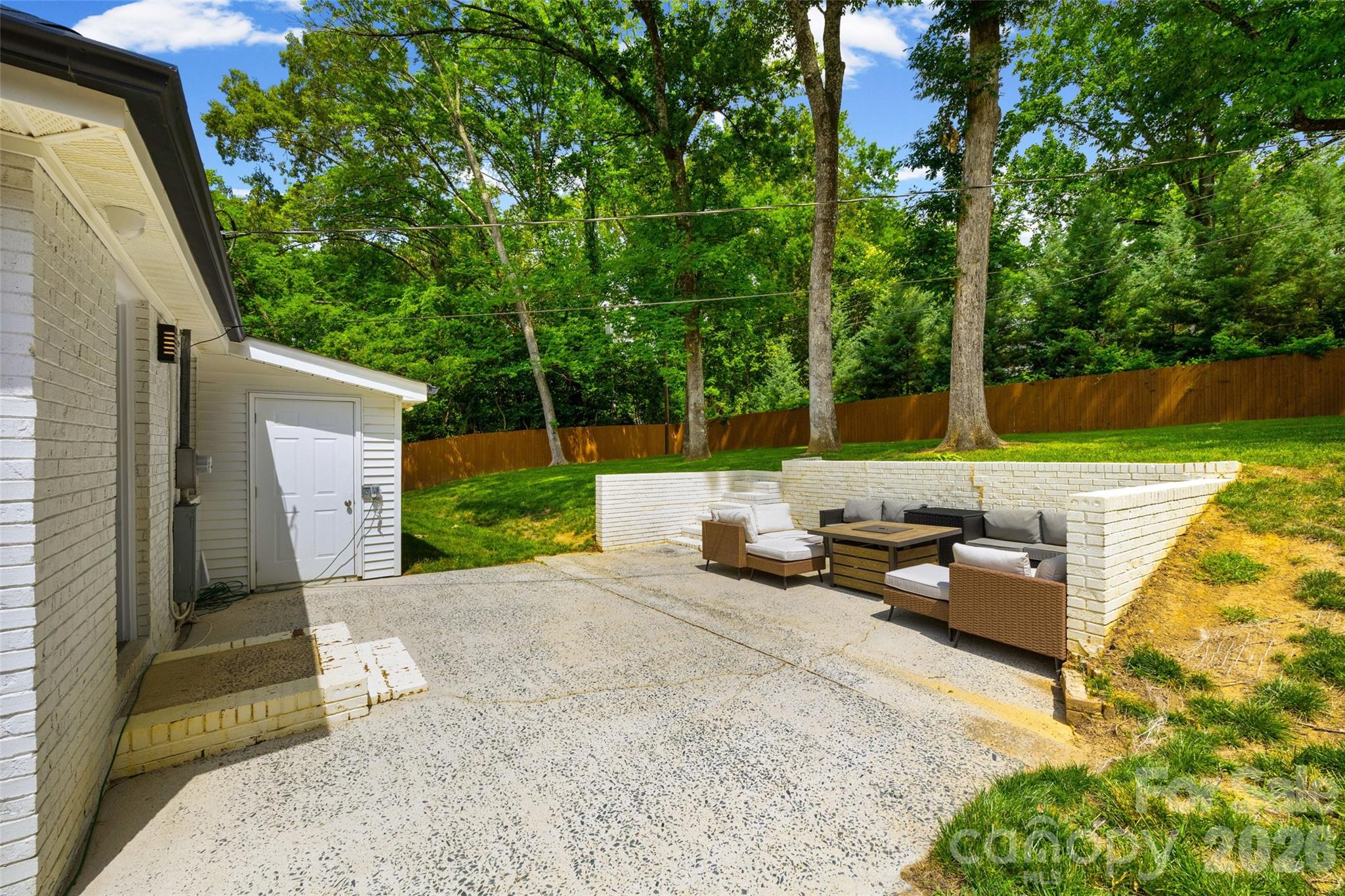 Photo 32 of 1142 Fox Run Drive, Charlotte, NC
