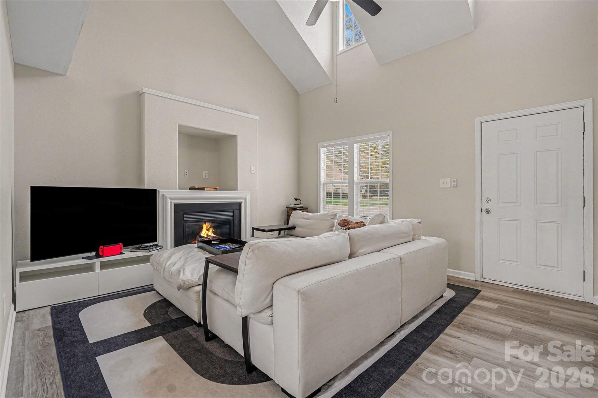 Photo 8 of 5504 Waverly Lynn Lane, Charlotte, NC