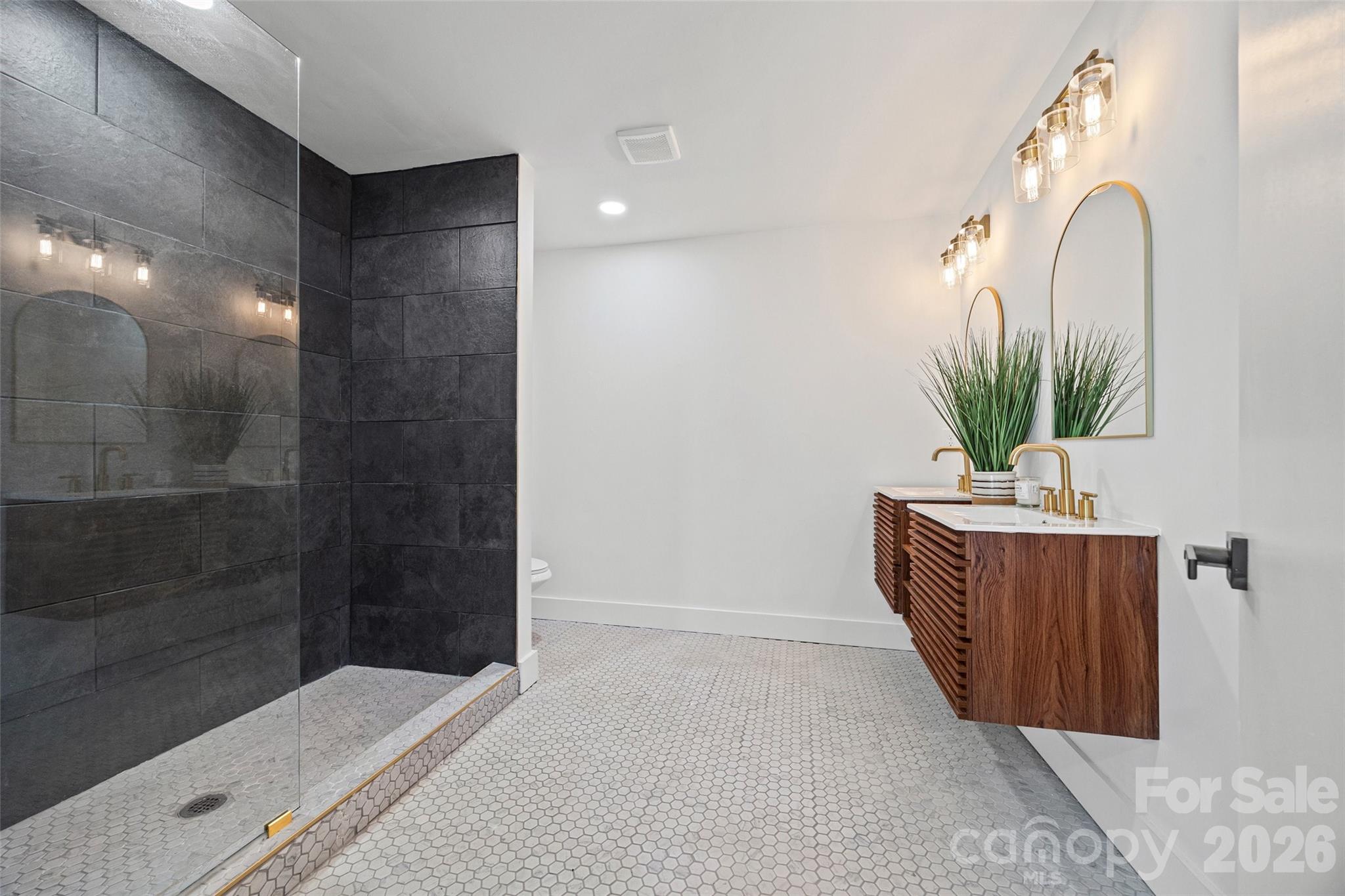 4200 Abbeydale Drive, Charlotte, NC - photo 14 of 27