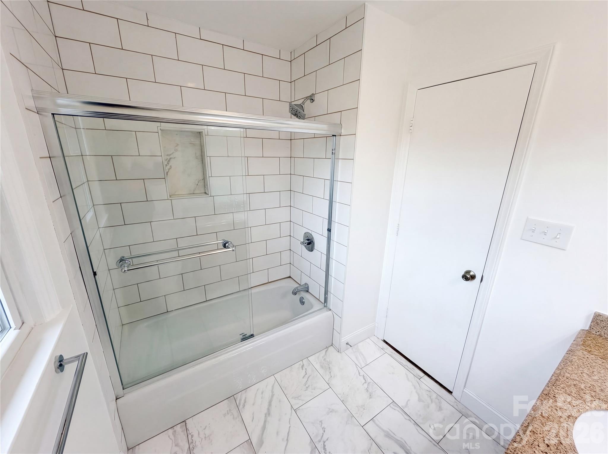 6214 Ashcrest Drive, Charlotte, NC - photo 17 of 25