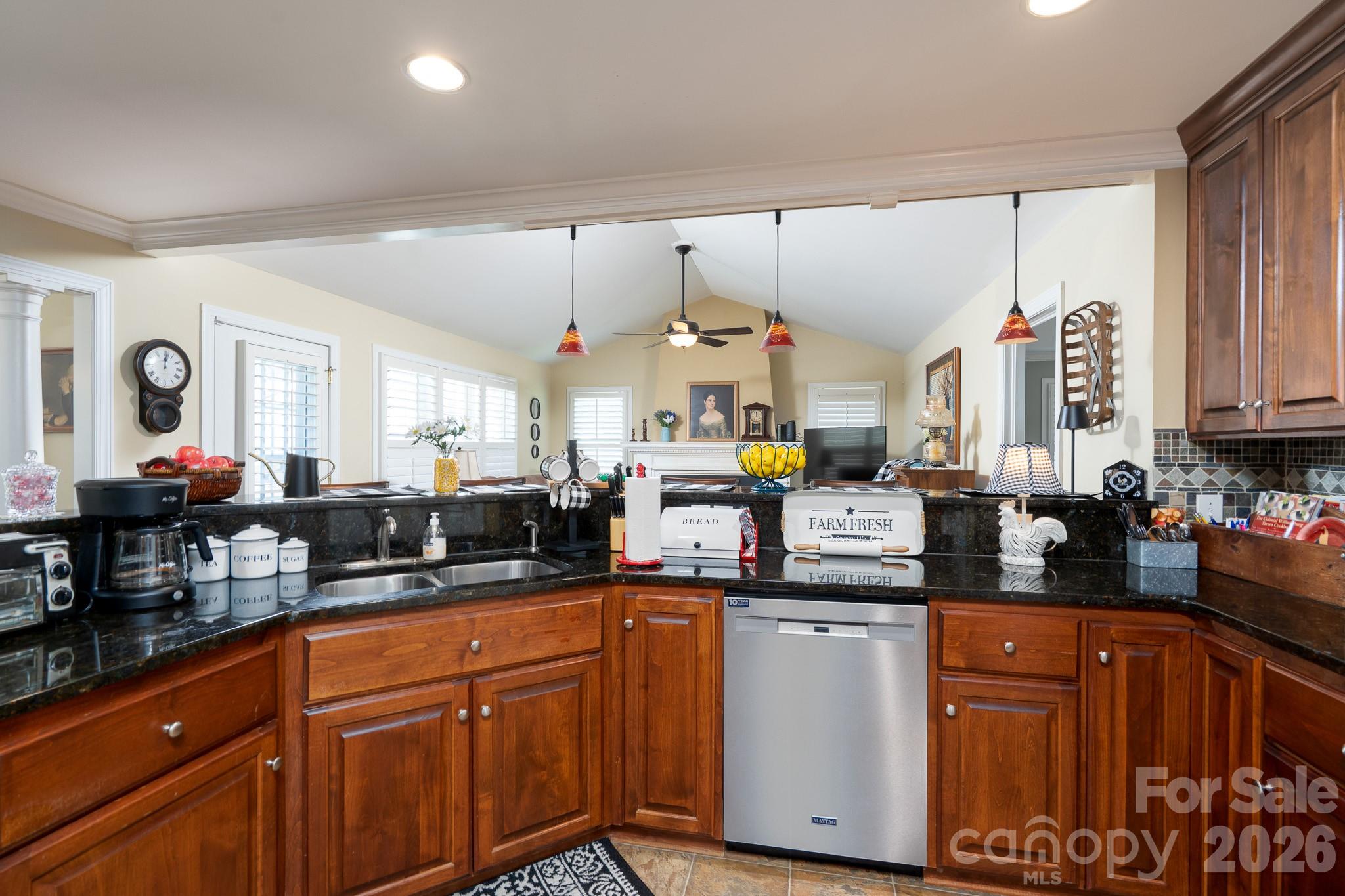 587 Marigold Drive, Kannapolis, NC - photo 7 of 42