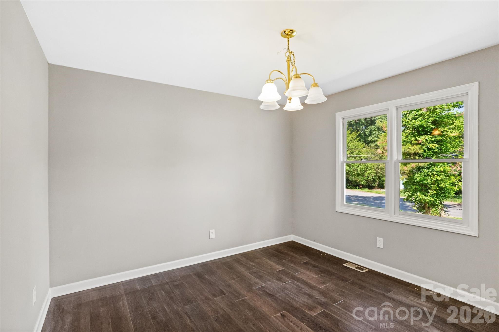 Photo 6 of 5516 Ilford Street, Charlotte, NC
