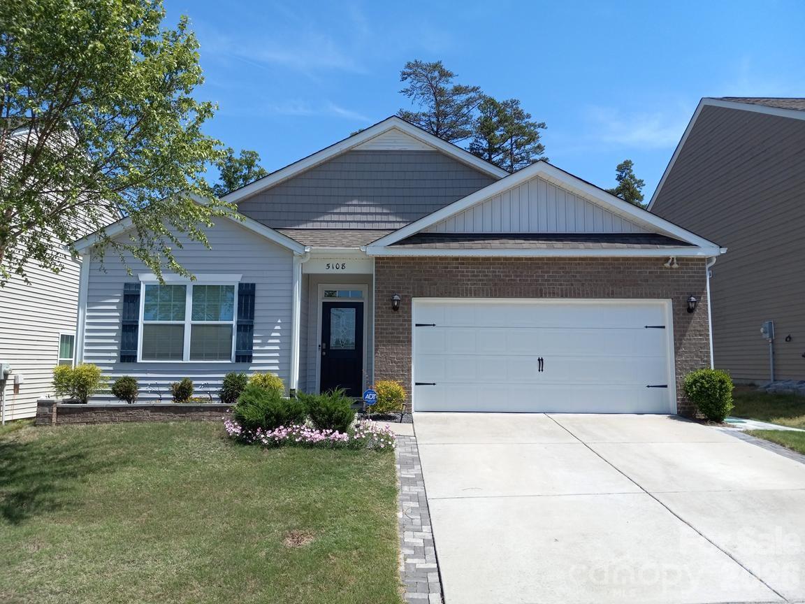 Home for sale at 5108 Briscoe Drive, Charlotte, NC — photo 1 of 41