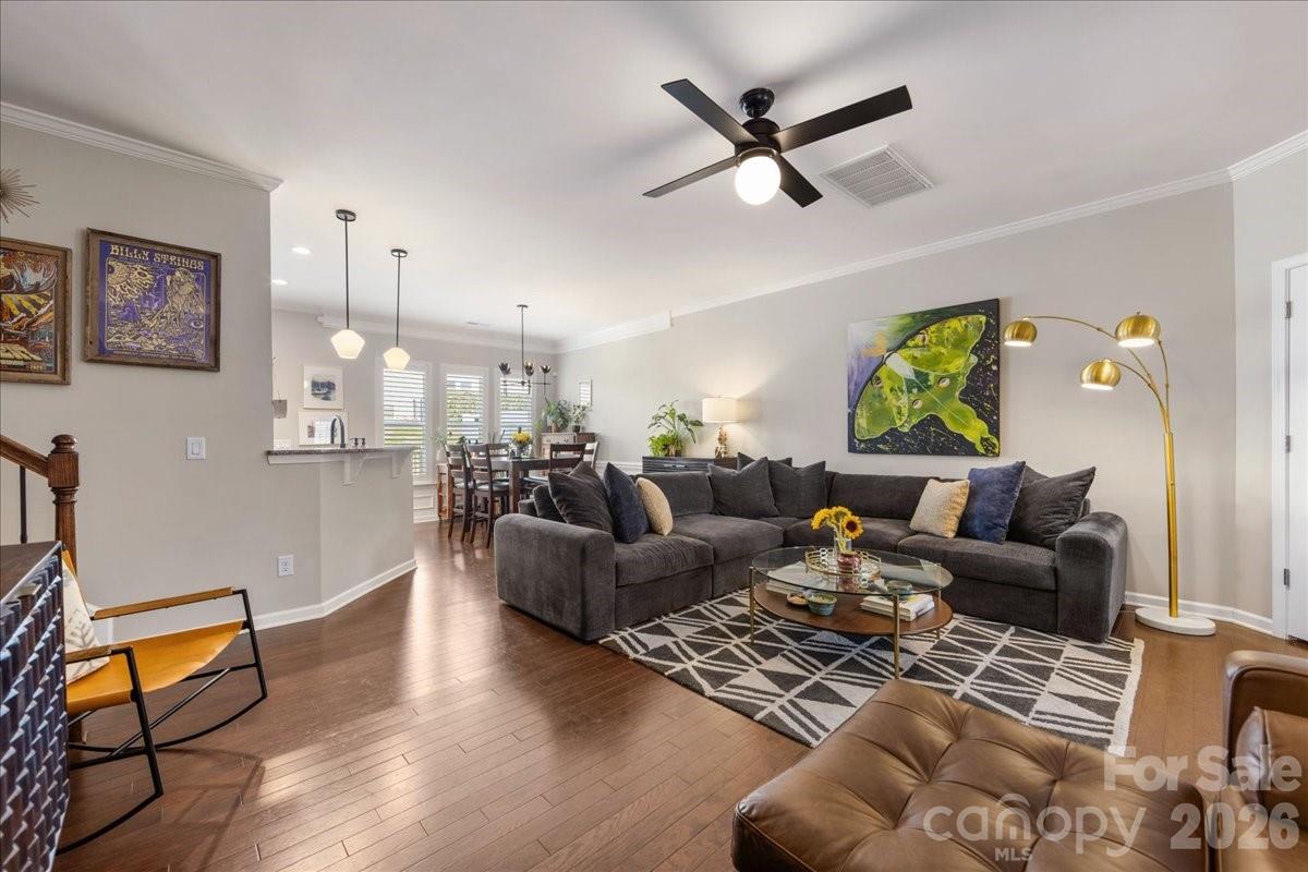 2434 Royal York Avenue, Charlotte, NC - photo 9 of 37