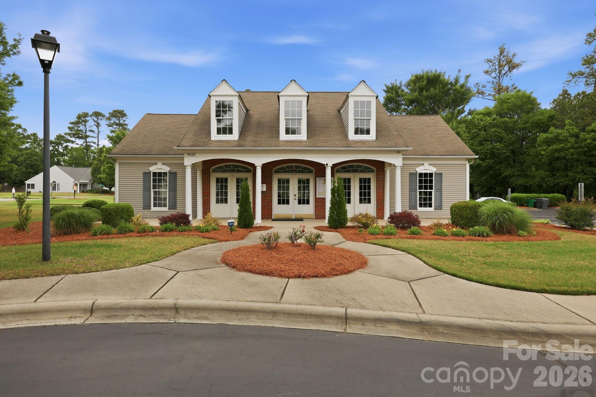 9510 Kestral Ridge Drive, Charlotte, NC - photo 40 of 47
