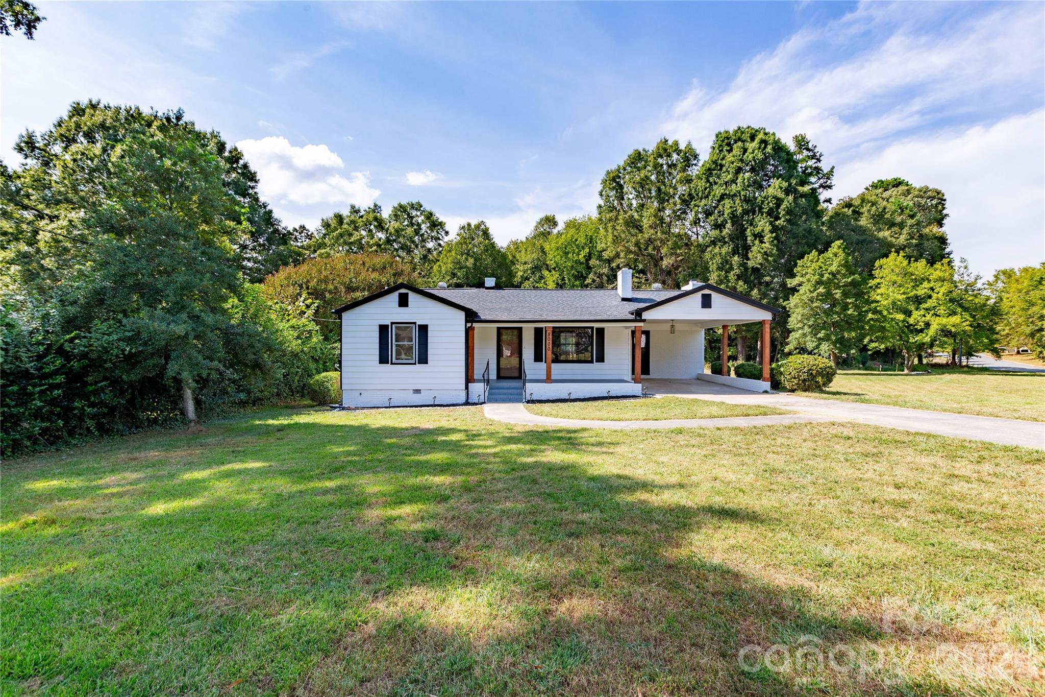 Photo 2 of 8000 Chapman Street, Charlotte, NC
