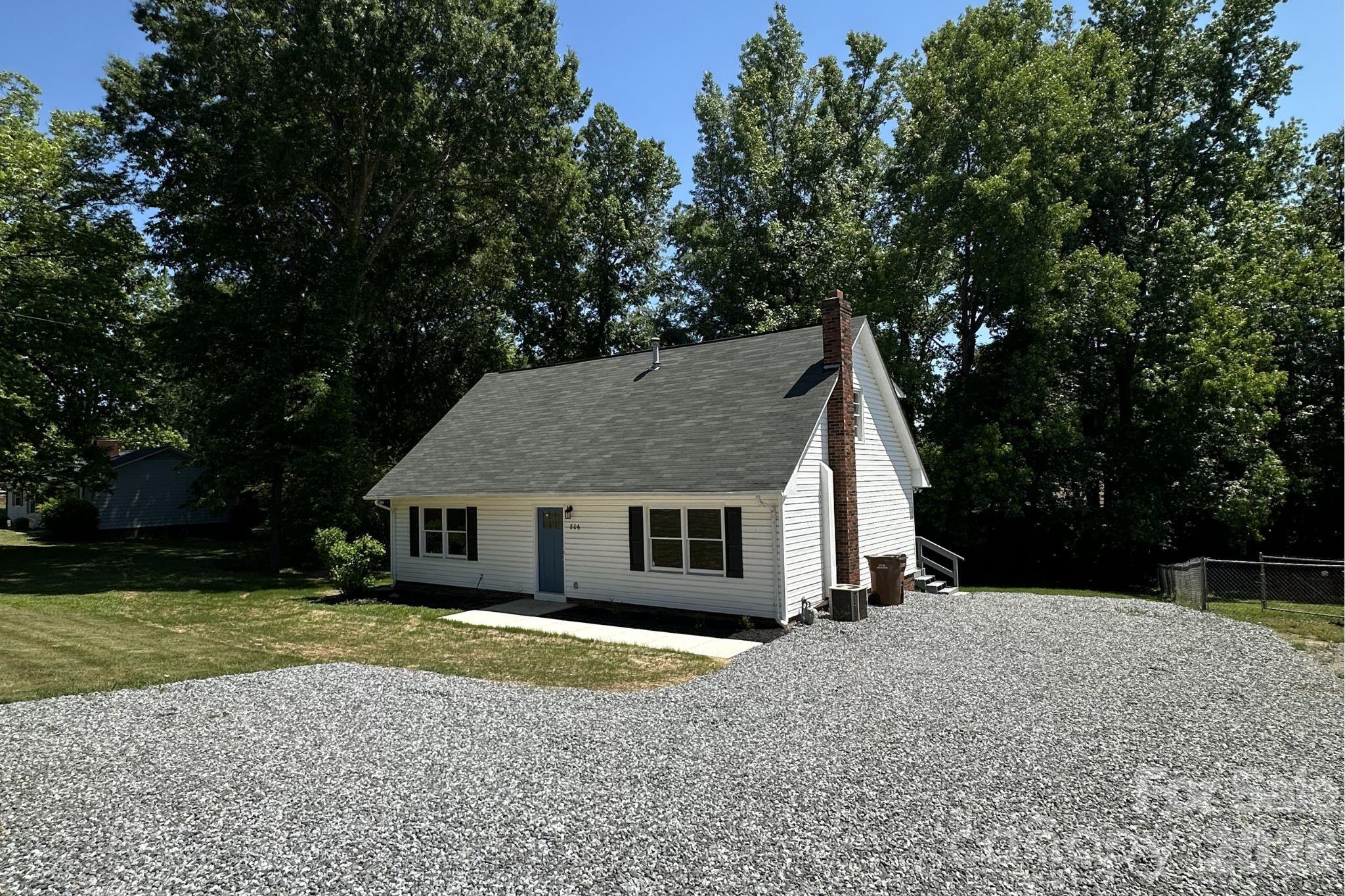 806 S Laurel Street, Lincolnton, NC