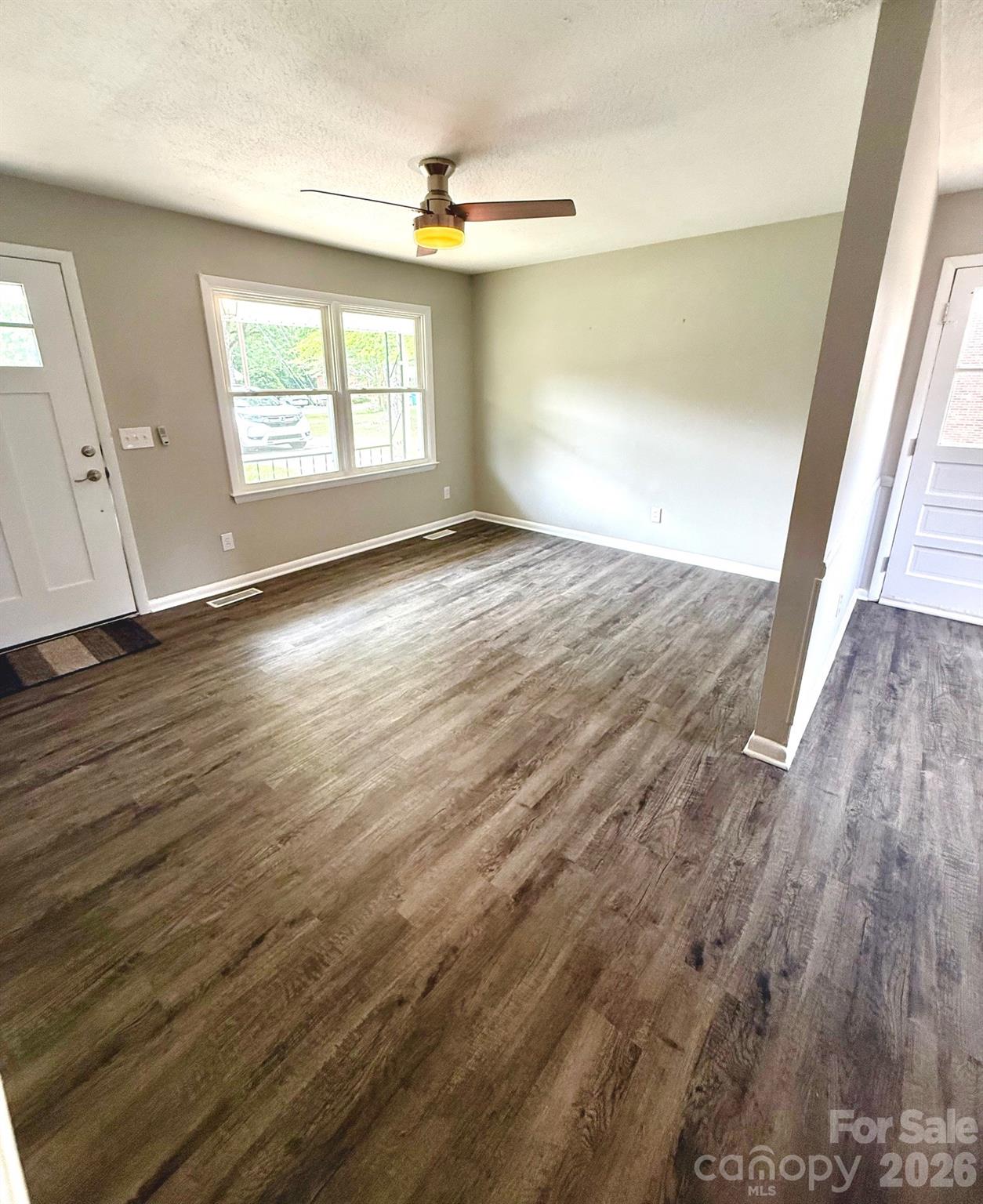 130 N Arlington Avenue, Jonesville, NC - photo 11 of 21