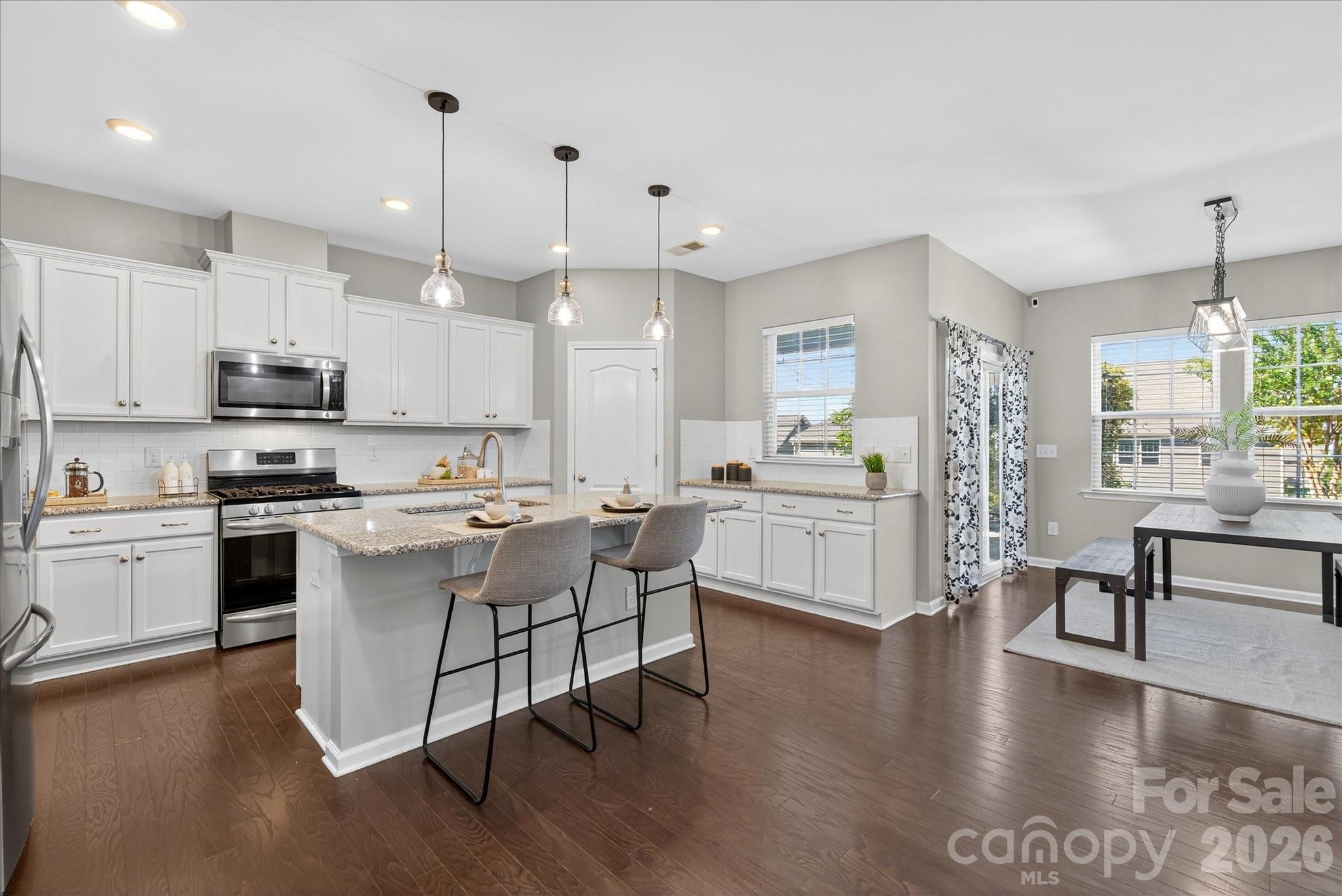 7019 Hamilton Mill Drive, Waxhaw, NC - photo 3 of 48
