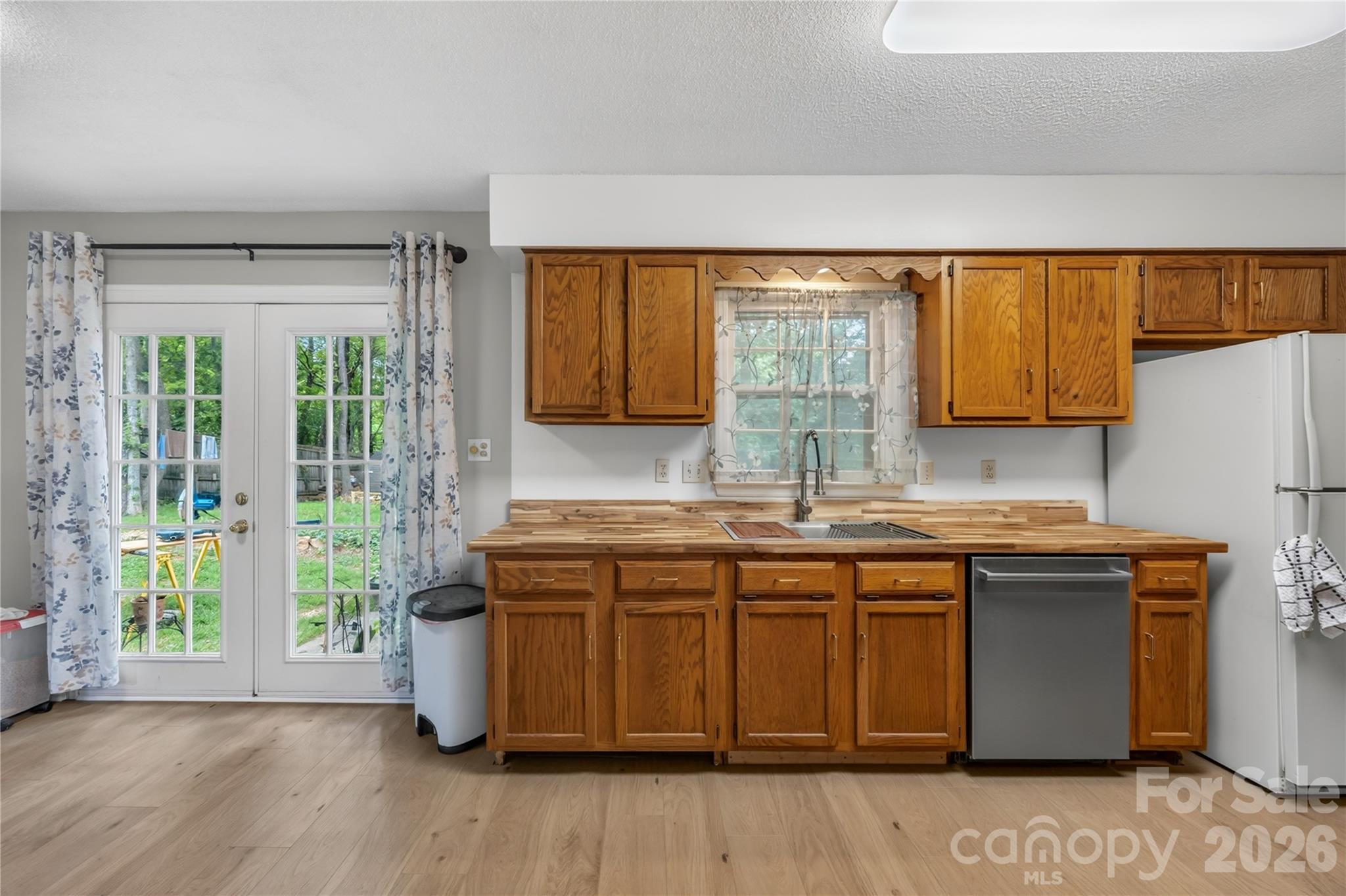 Photo 10 of 8349 Norcroft Drive, Charlotte, NC