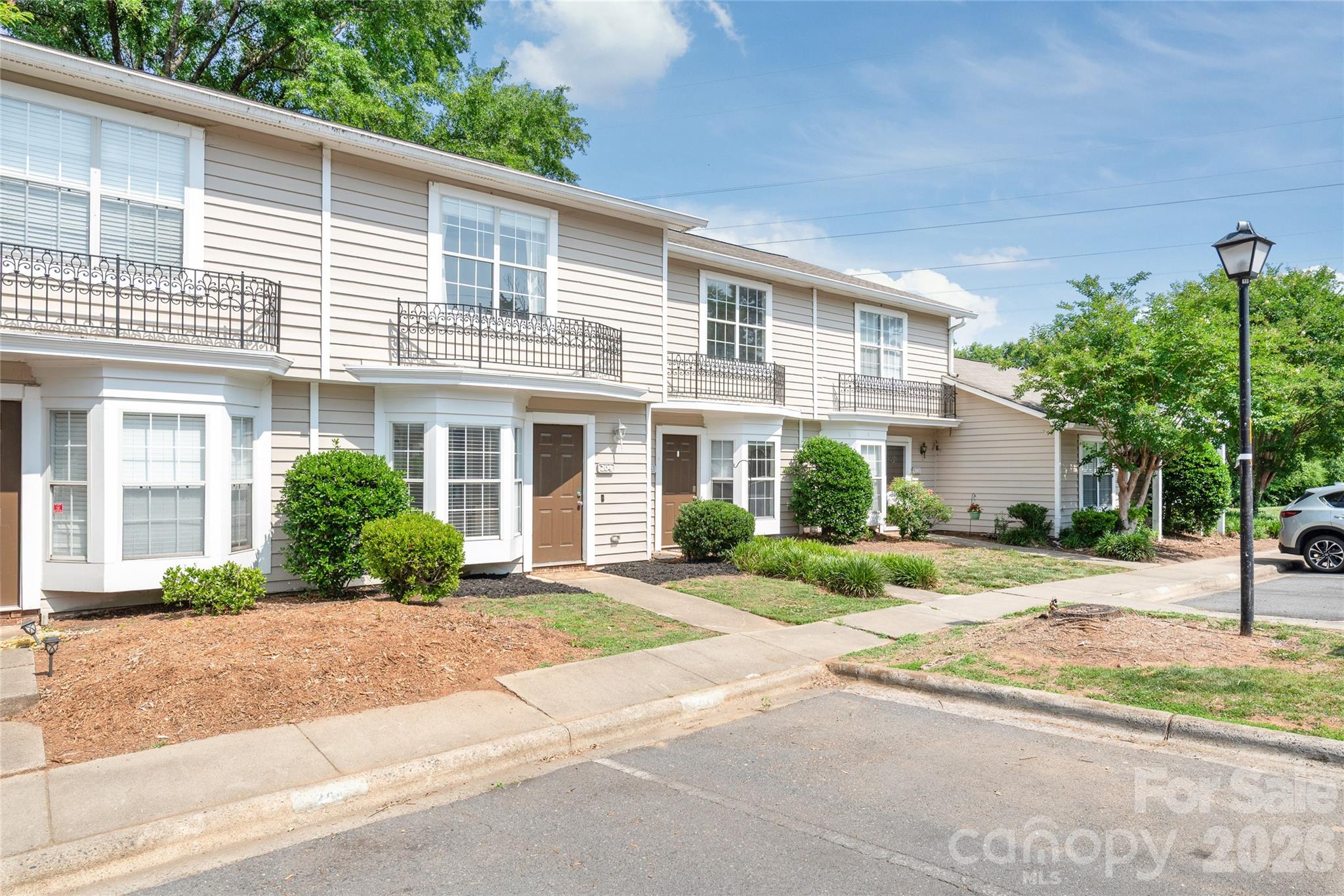 Photo 2 of 204 Heritage Parkway, Fort Mill, SC
