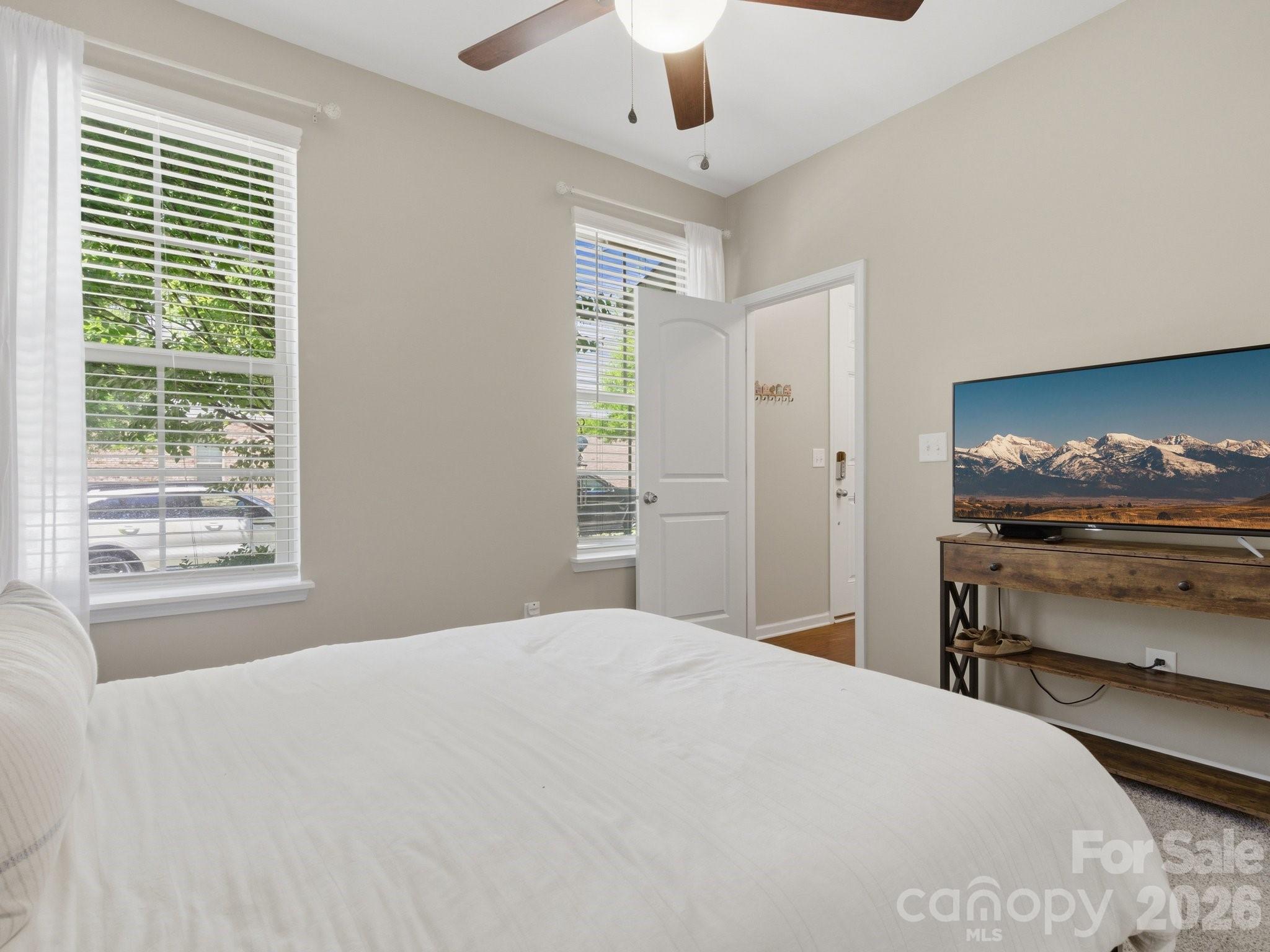 Photo 7 of 9812 Ainslie Downs Street, Charlotte, NC