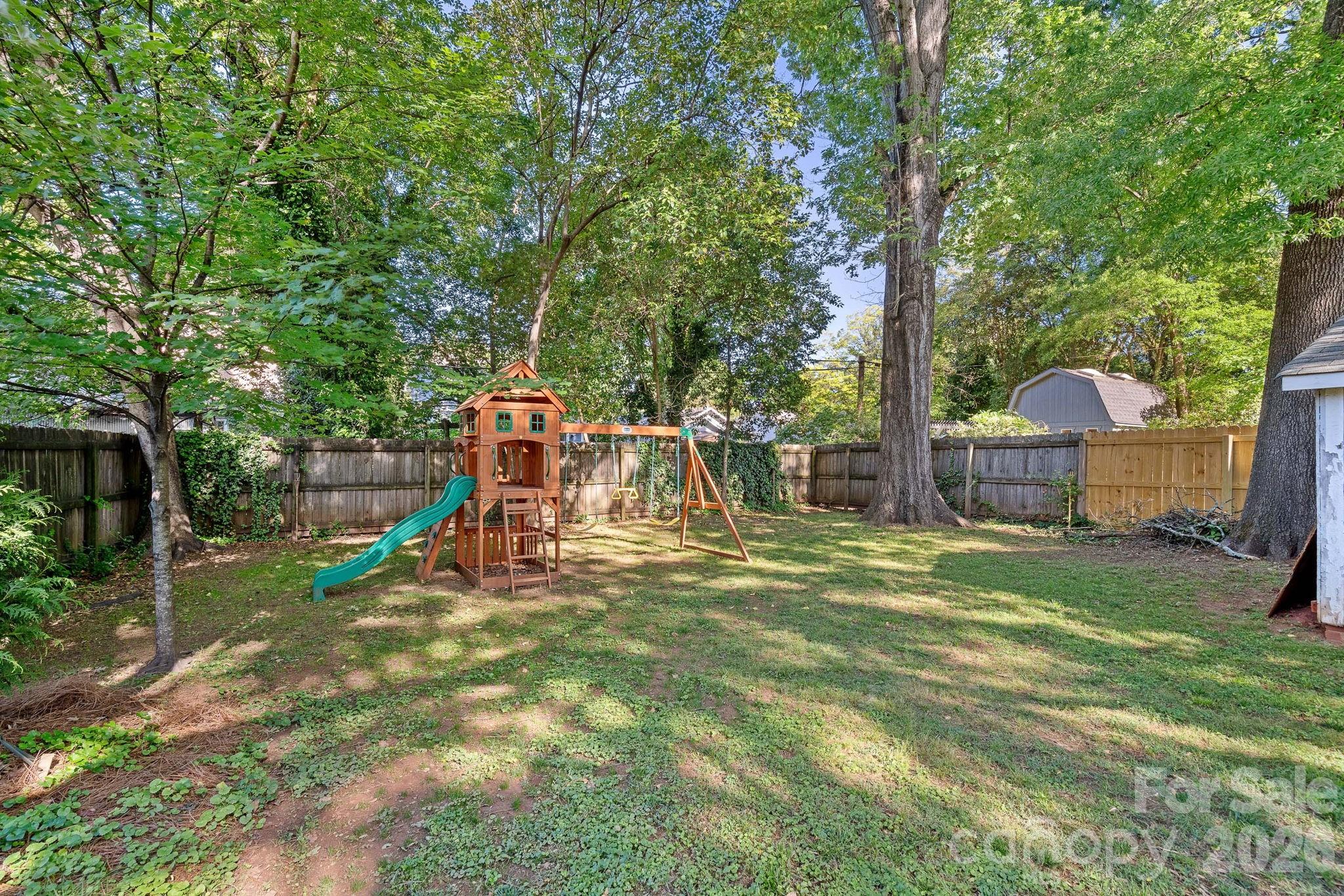 1621 Morningside Drive, Charlotte, NC - photo 28 of 31
